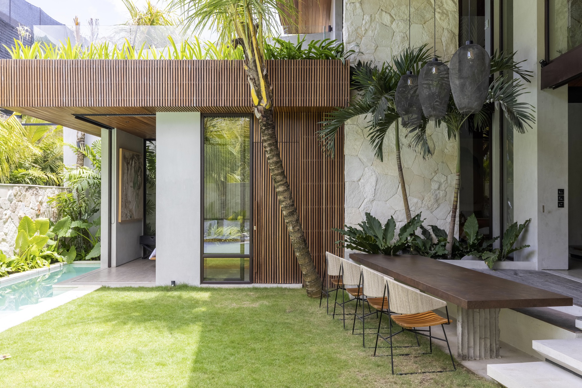 Gallery of Cala Blanca Bali House / Biombo Architects - 17
