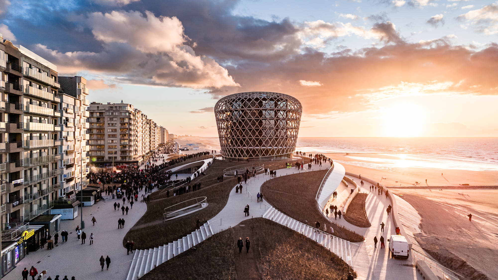Galería de Silt Middelkerke / architectural studio ZJA + Bureau ...