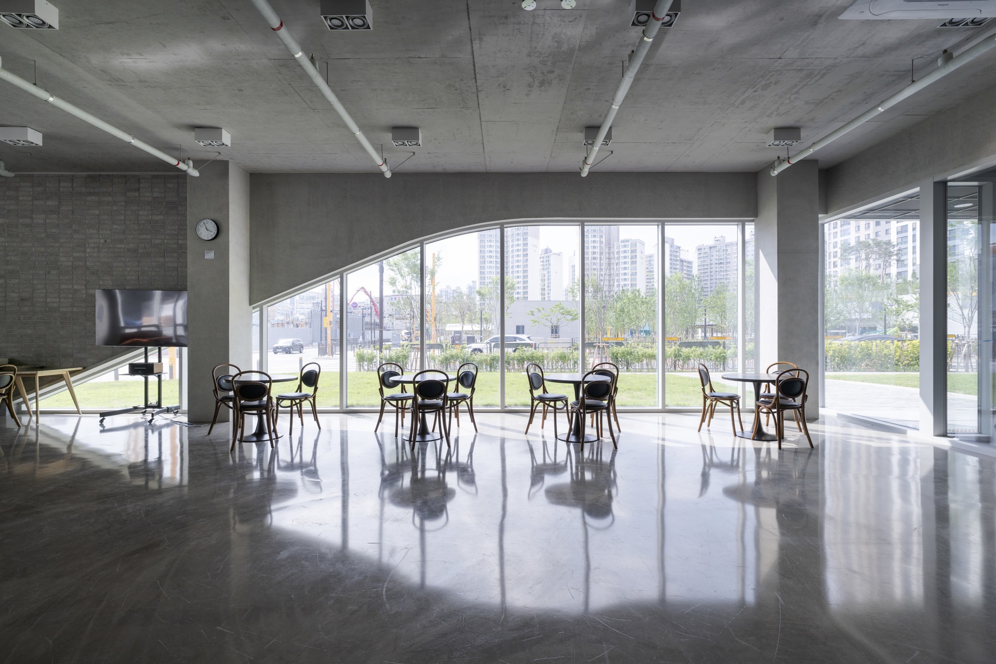 Gallery of Evergreen Church / Kode Architects - 3