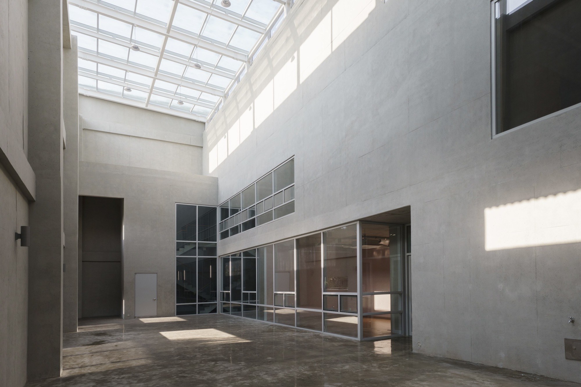 Gallery of Evergreen Church / Kode Architects - 8