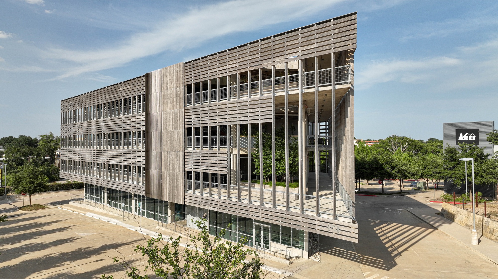 Gallery of Shady Brook Office Building / Cunningham Architects - 6