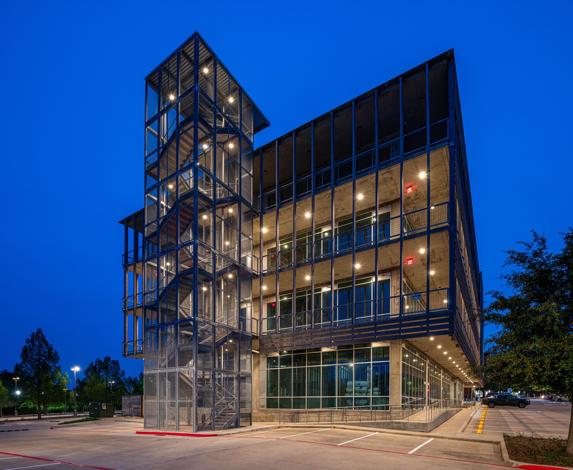 Gallery of Shady Brook Office Building / Cunningham Architects - 20