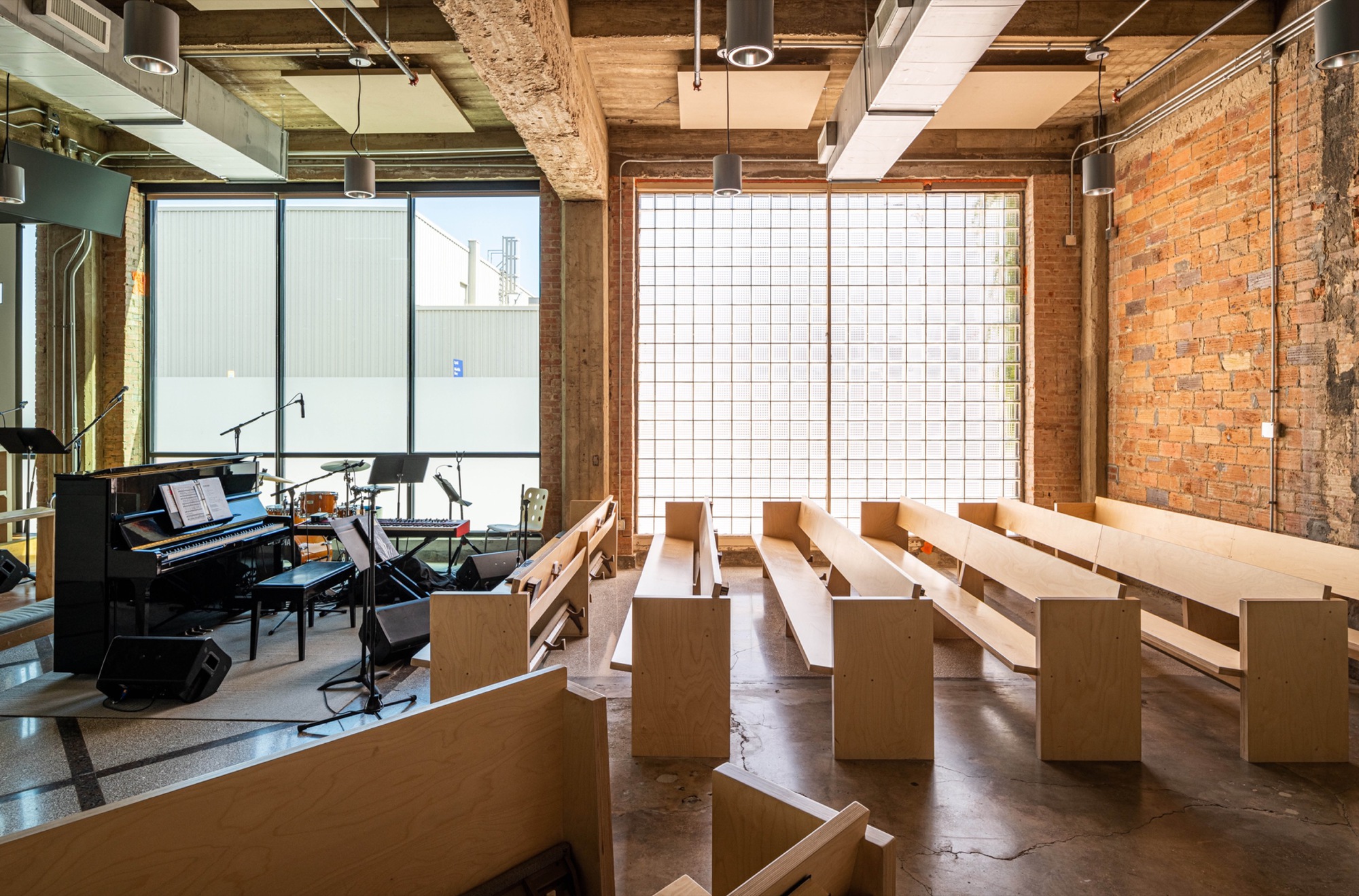 Gallery of All Saints Dallas / Cunningham Architects - 15