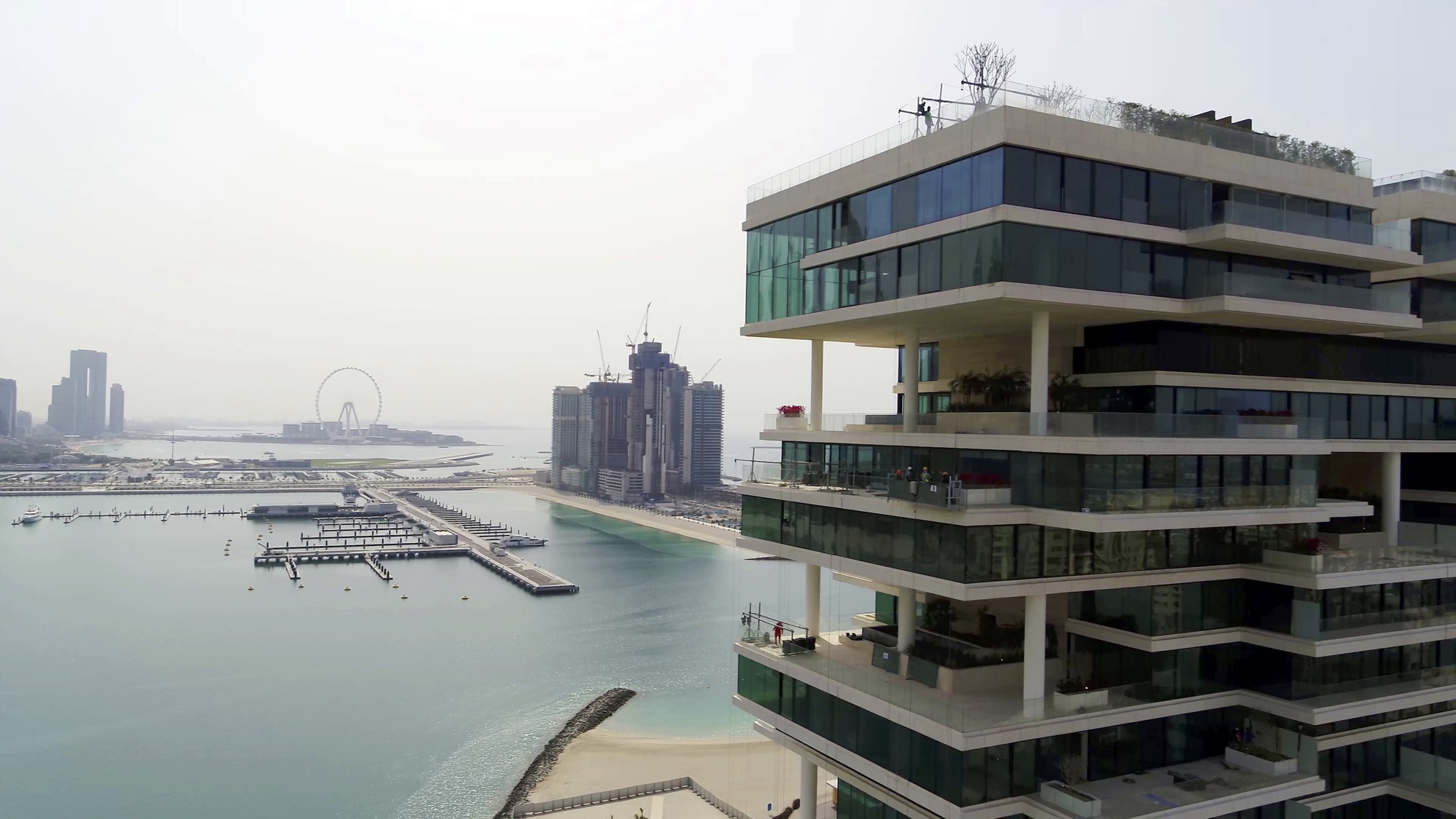 Gallery of One At Palm Residential Building / SOMA - 3