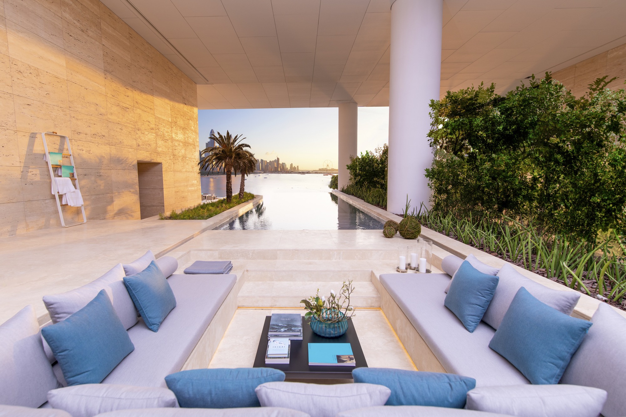 Gallery of One At Palm Residential Building / SOMA - 18