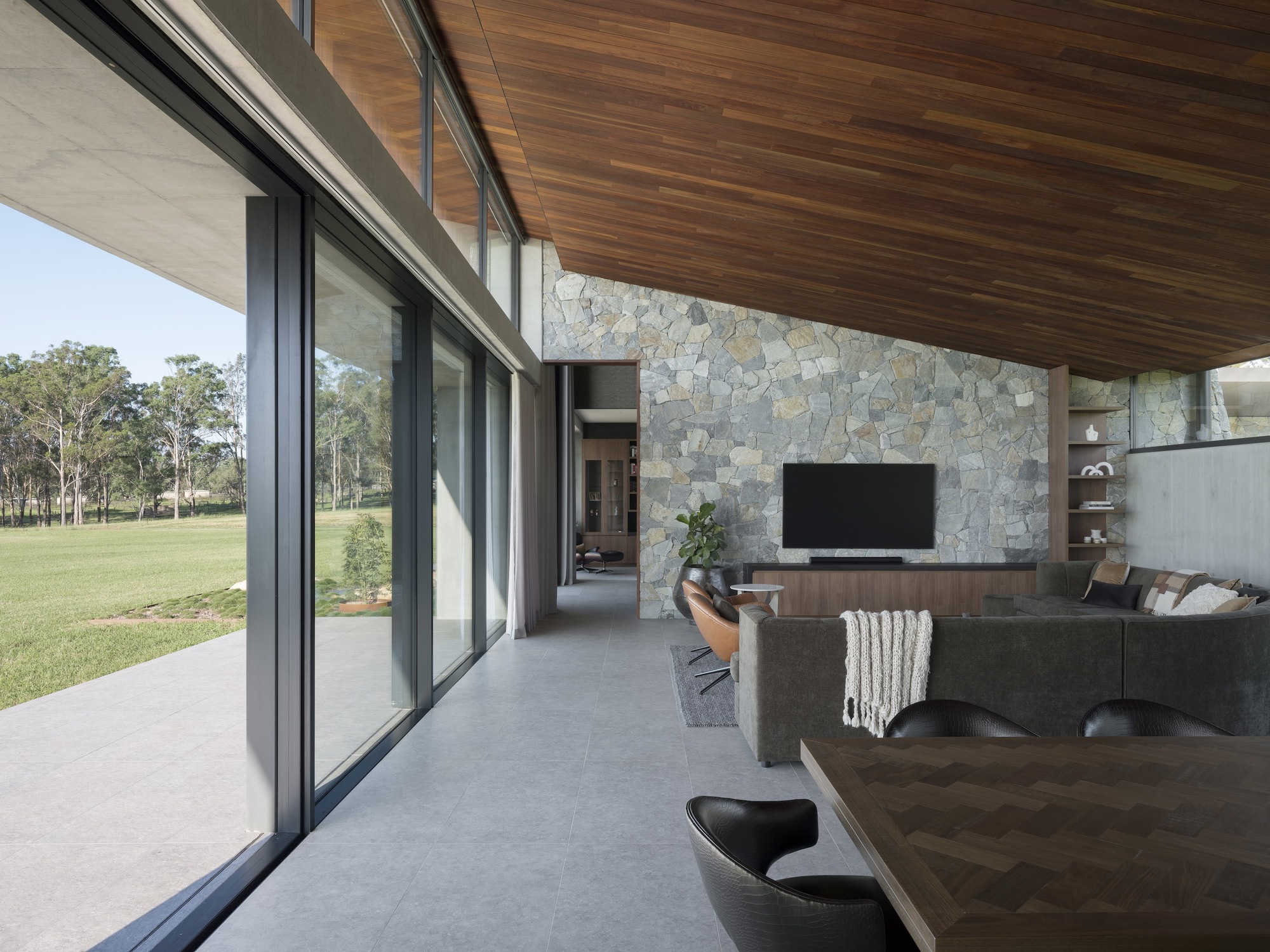 Gallery of The Base / J Mammone Architecture - 3