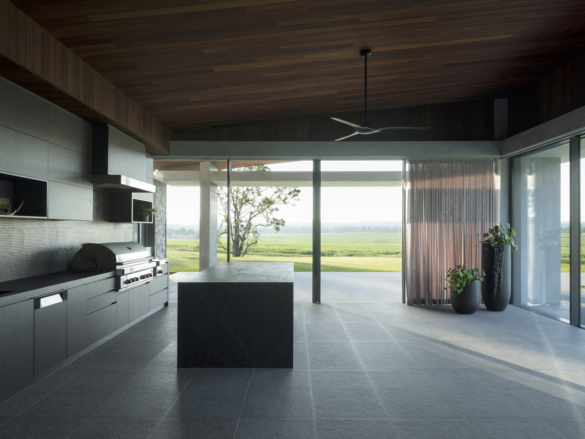 Gallery of The Base / J Mammone Architecture - 18