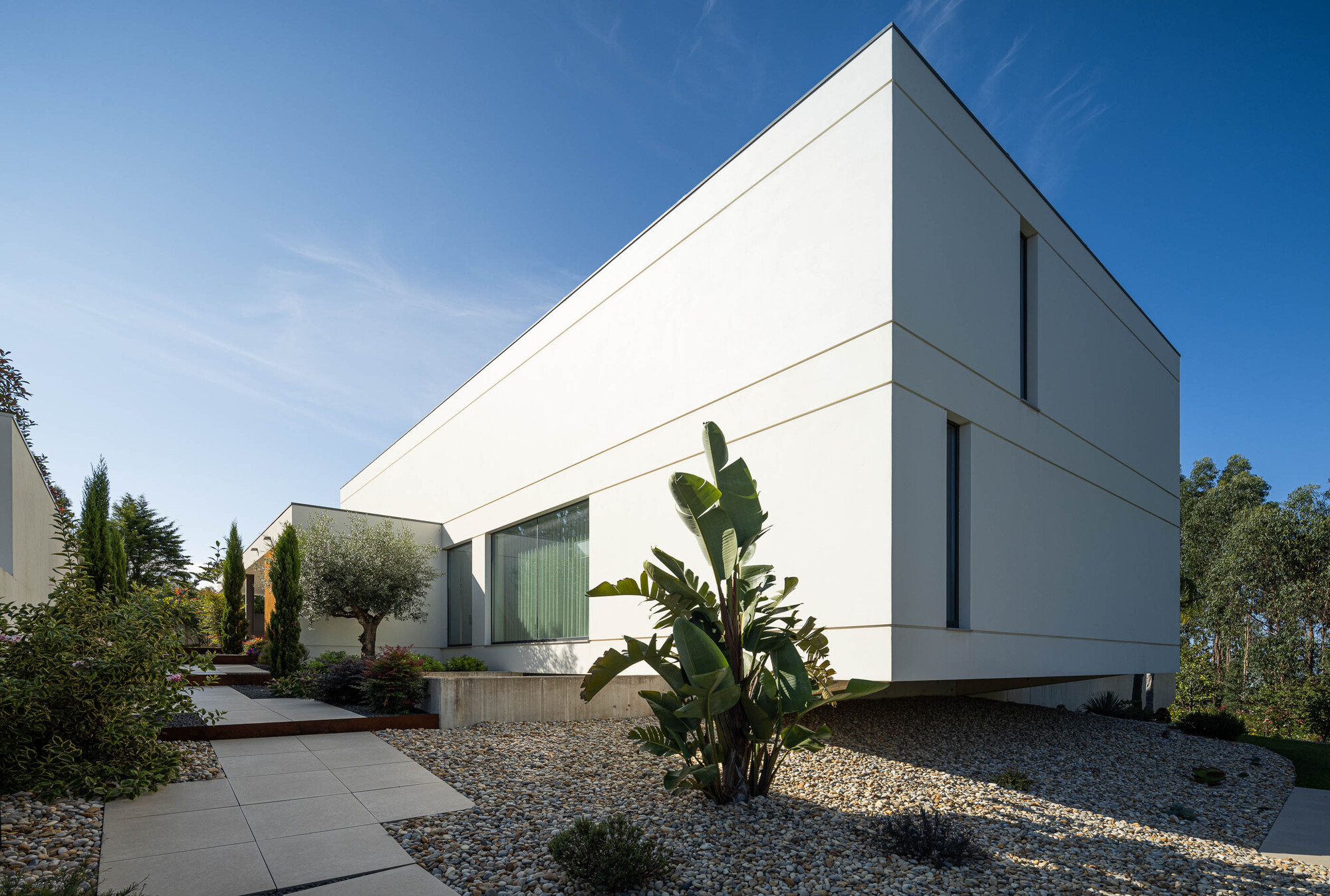 Gallery of J.M.C. House / Atelier d'Arquitectura Lopes da Costa - 41