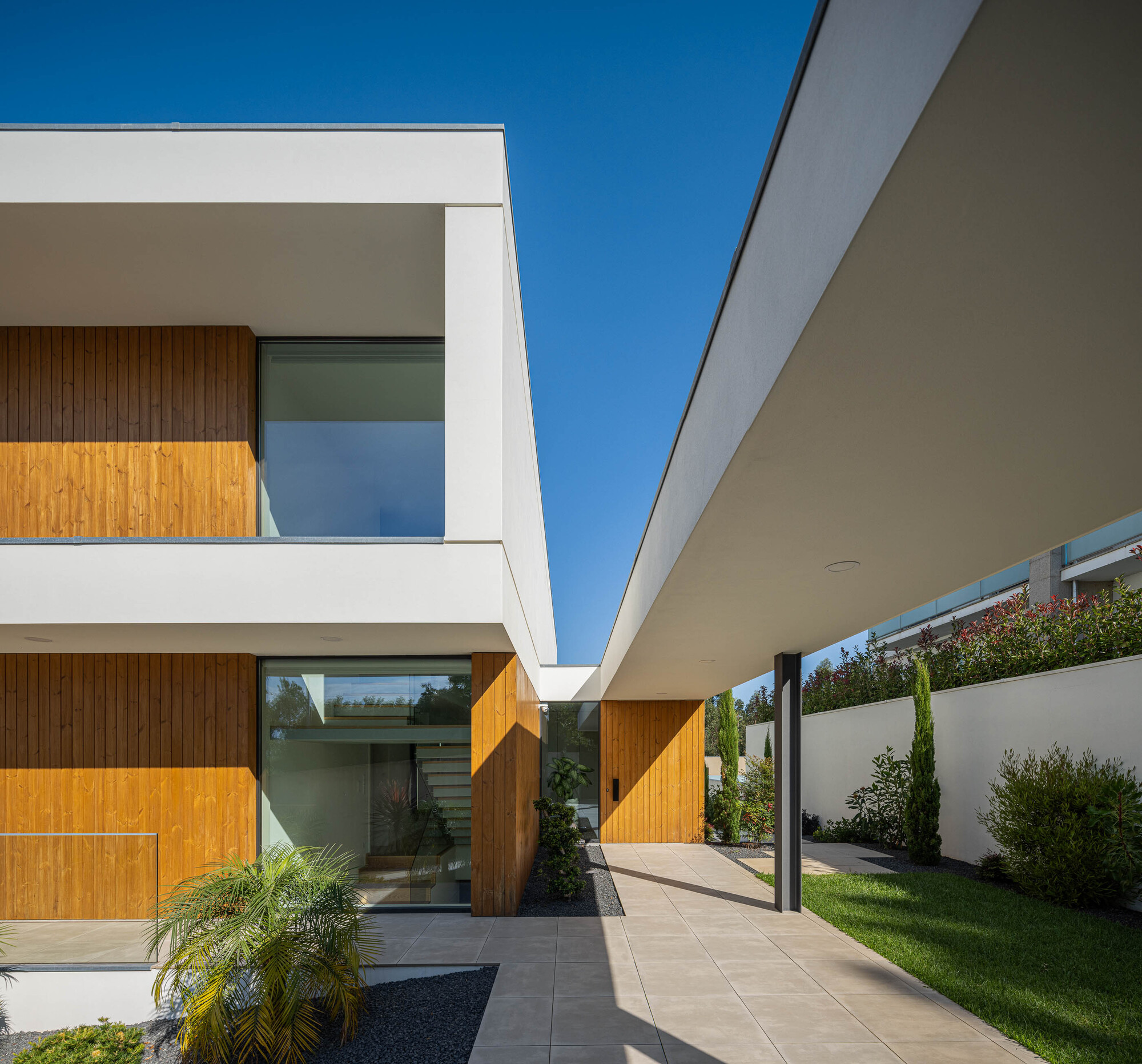 Gallery of J.M.C. House / Atelier d'Arquitectura Lopes da Costa - 43