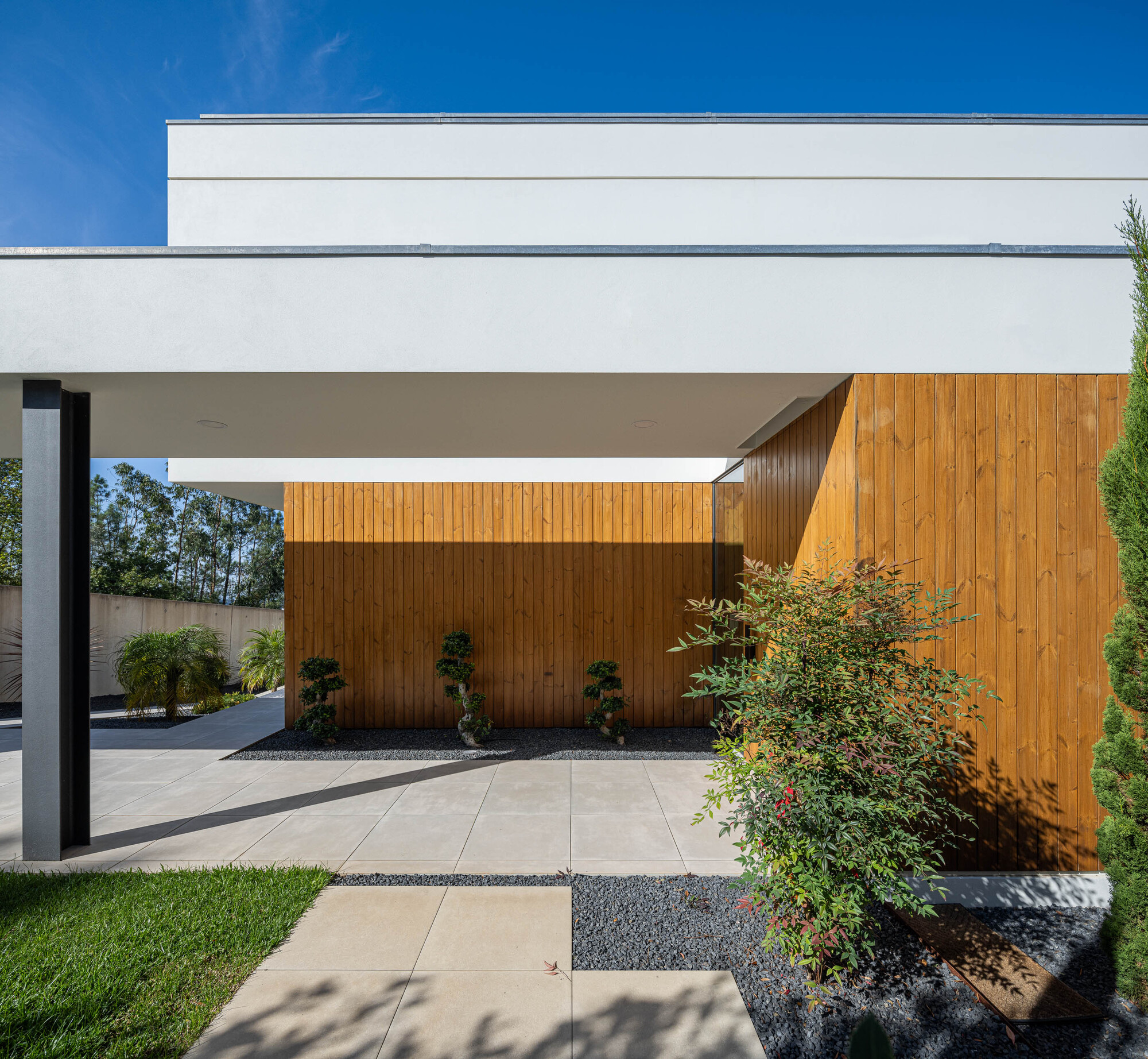 Gallery of J.M.C. House / Atelier d'Arquitectura Lopes da Costa - 34