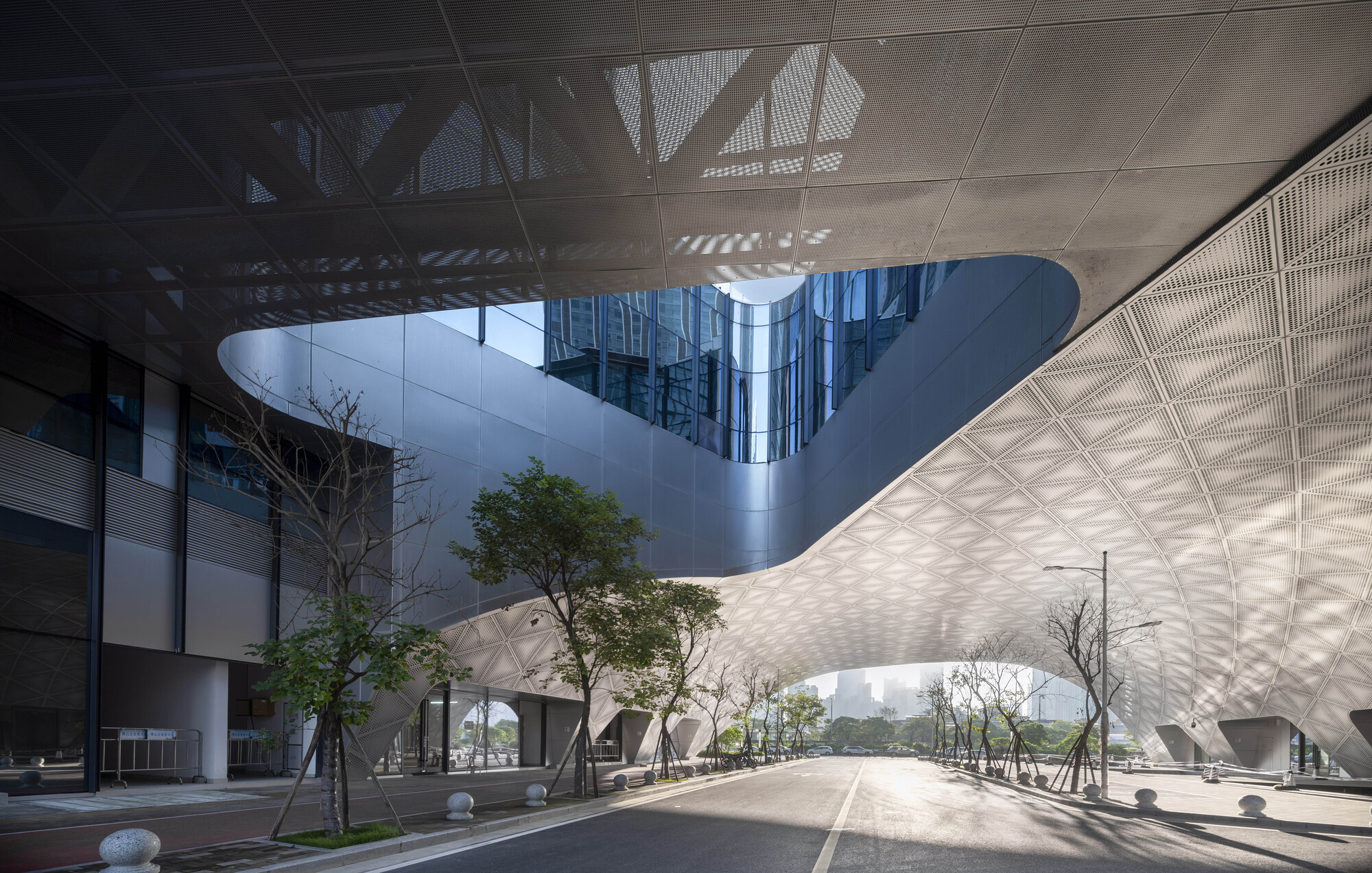 画廊 佛山企业家大厦 / CCDI 21工作室 - 14