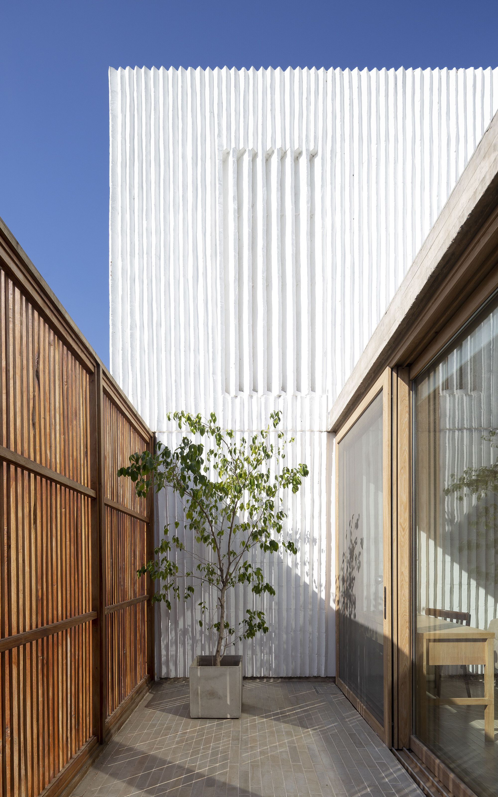 Gallery of Terra House / Fabrizio Pugliese - 14