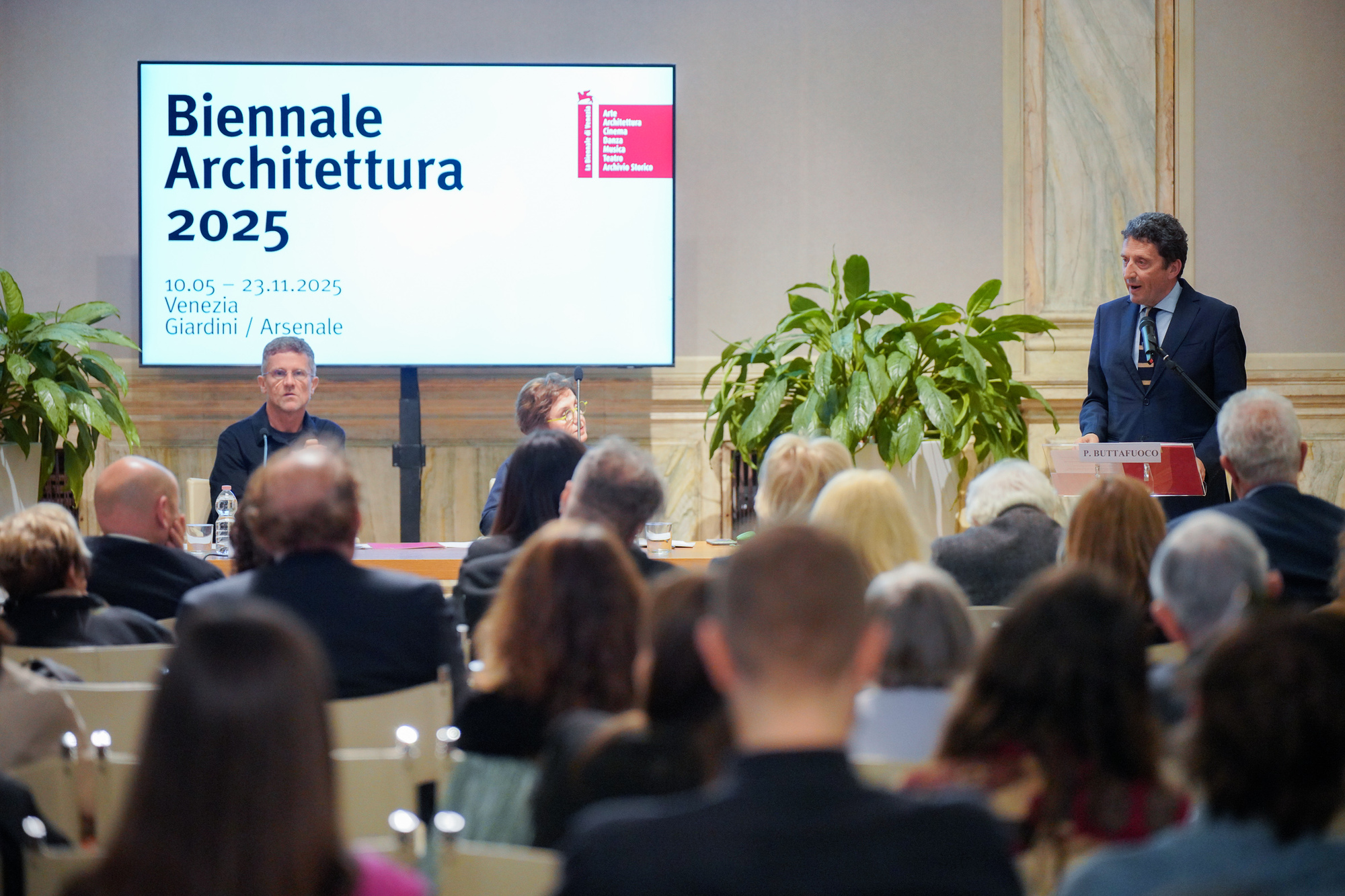 Gallery of "Intelligens. Natural. Artificial. Collective": Carlo Ratti Announces Theme and Title ...