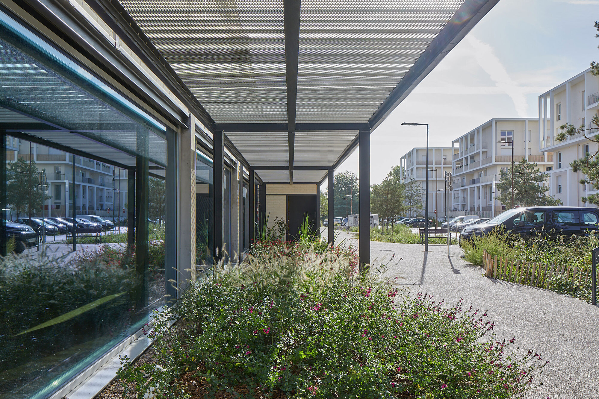 Gallery of Media Library Ris Orangis / DE-SO - 8