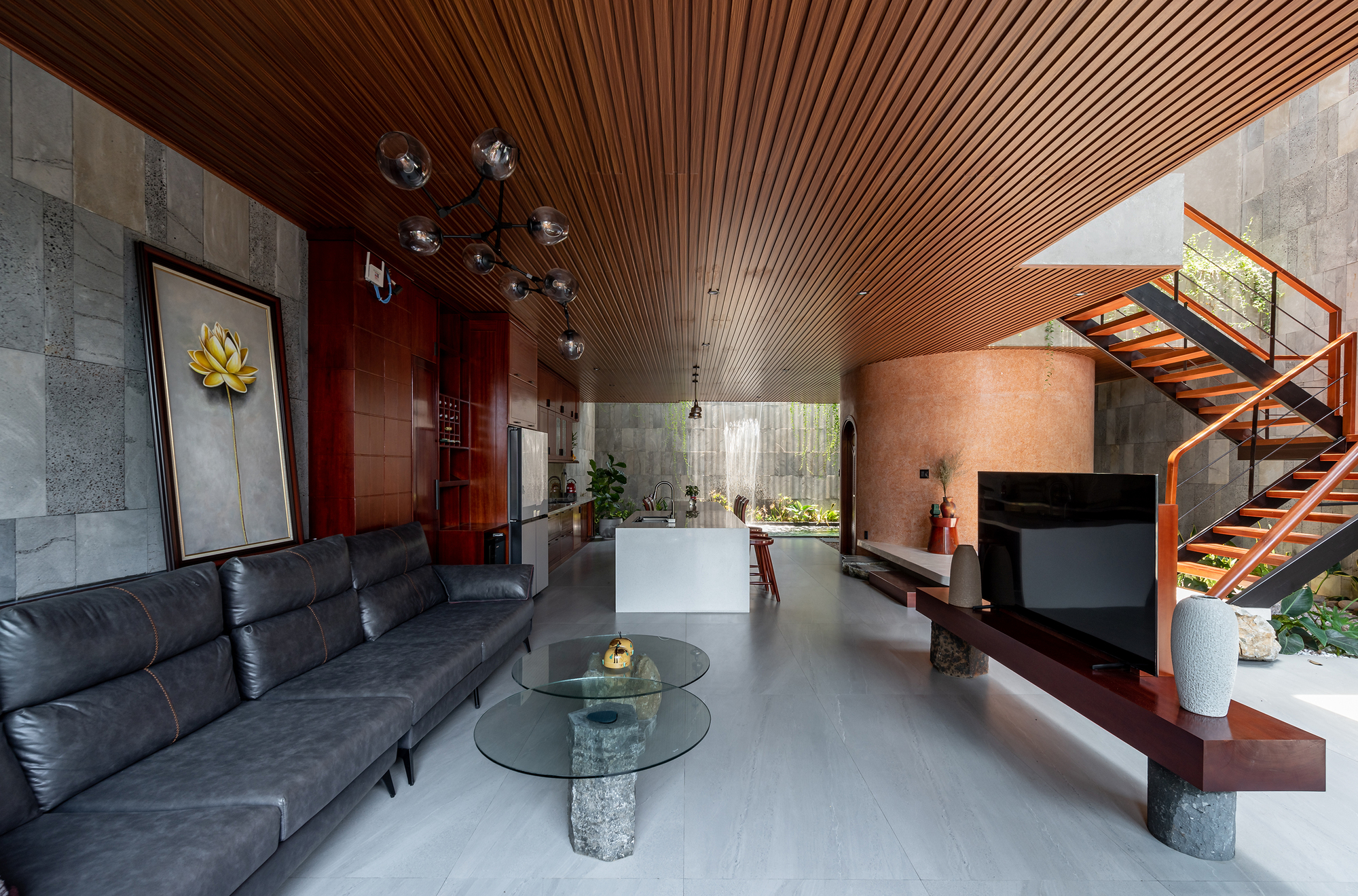 Gallery of HUU TU House / Story Architecture - 14