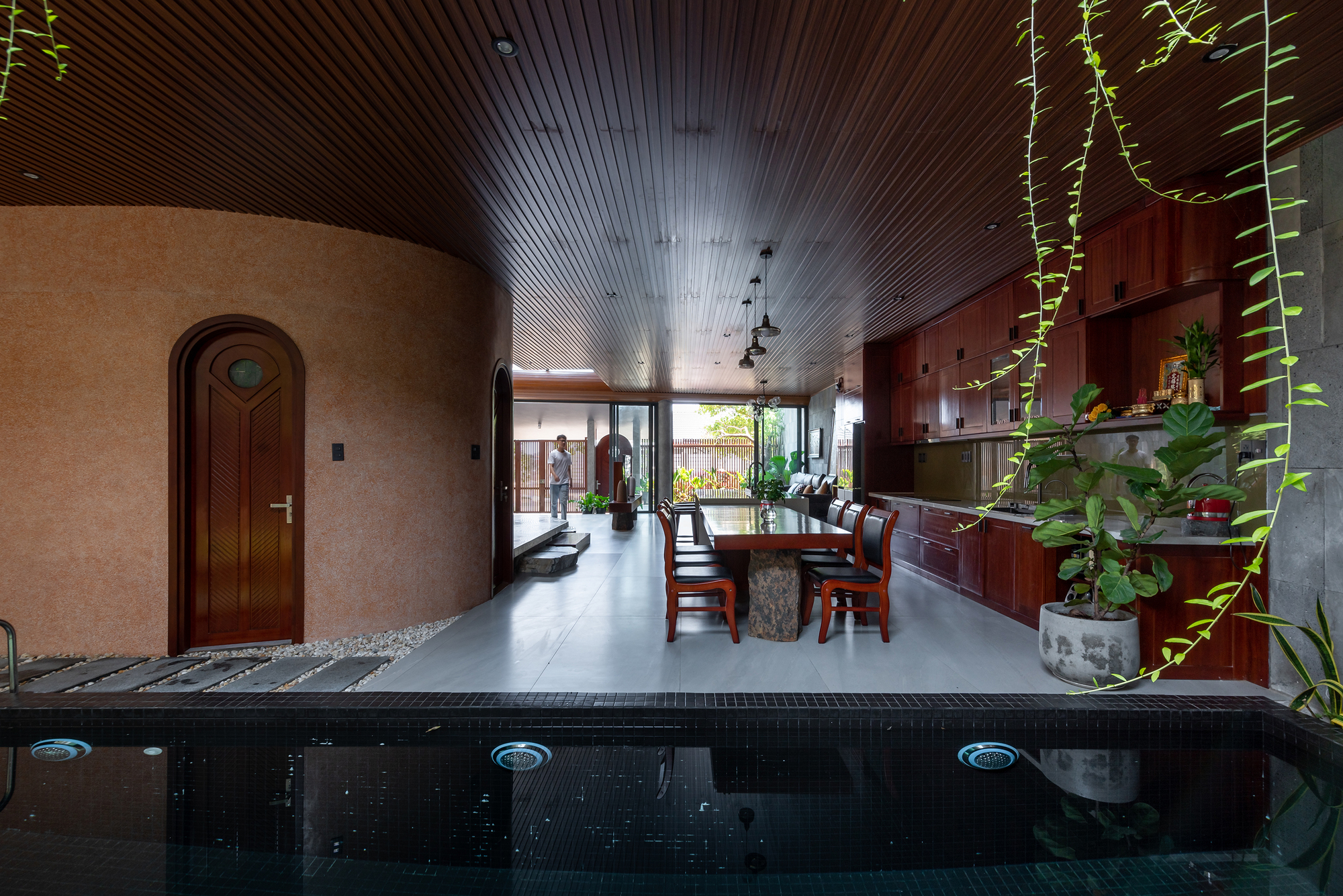 Gallery of HUU TU House / Story Architecture - 15