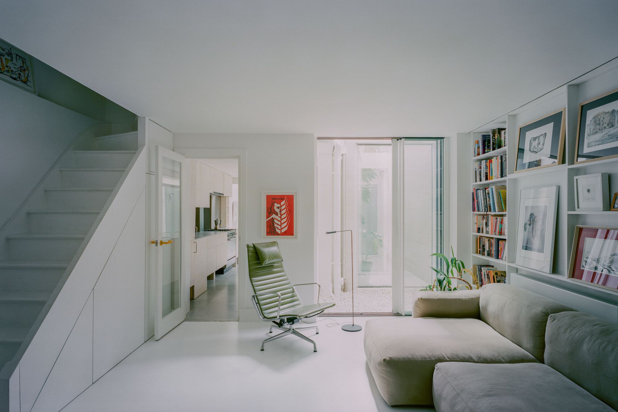 Gallery of Oasis House / Unknown Works - 19