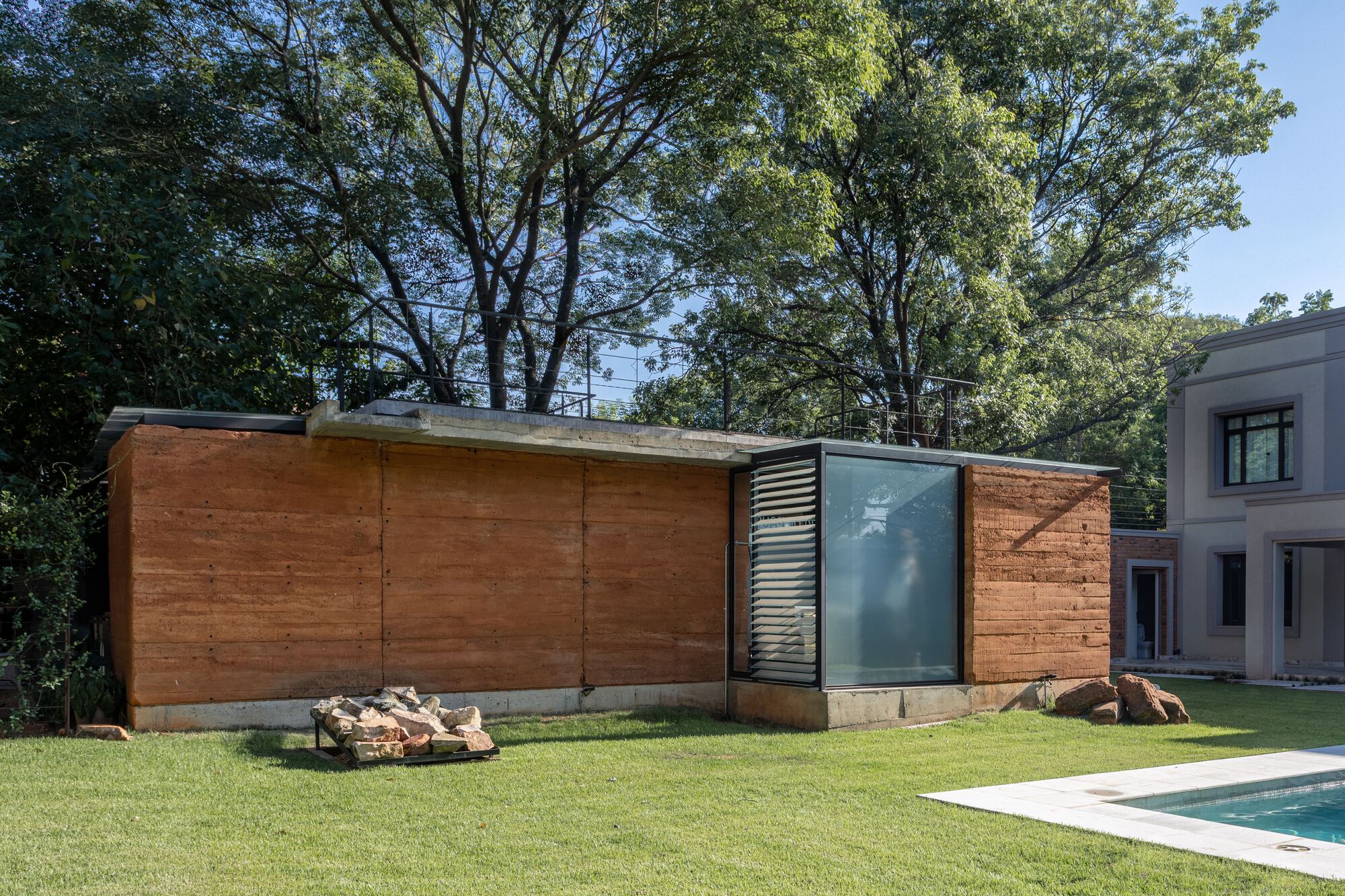 Gallery of Ceramics Workshop Liza Crea / - = + x - - 8