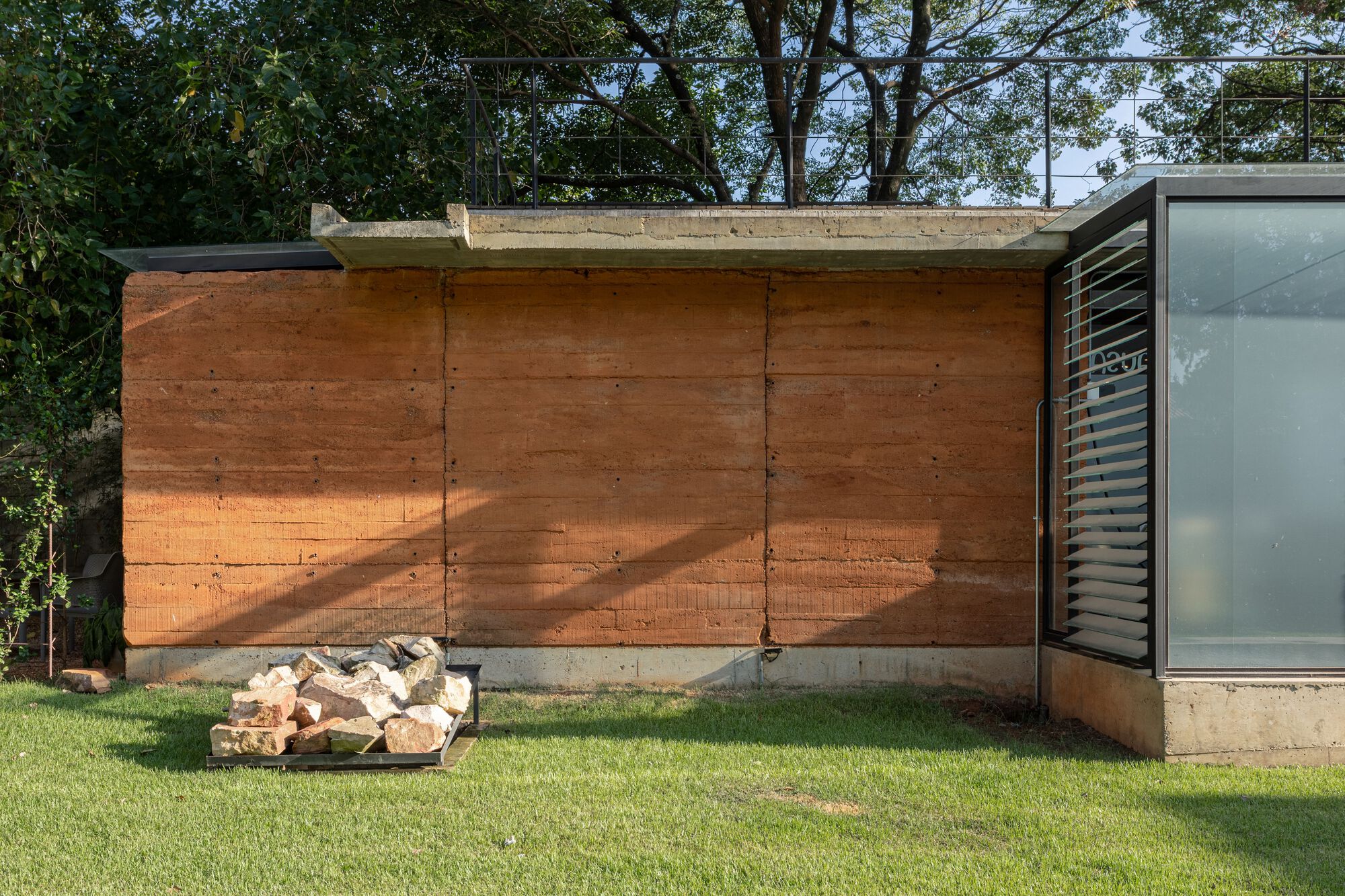 Gallery of Ceramics Workshop Liza Crea / - = + x - - 14