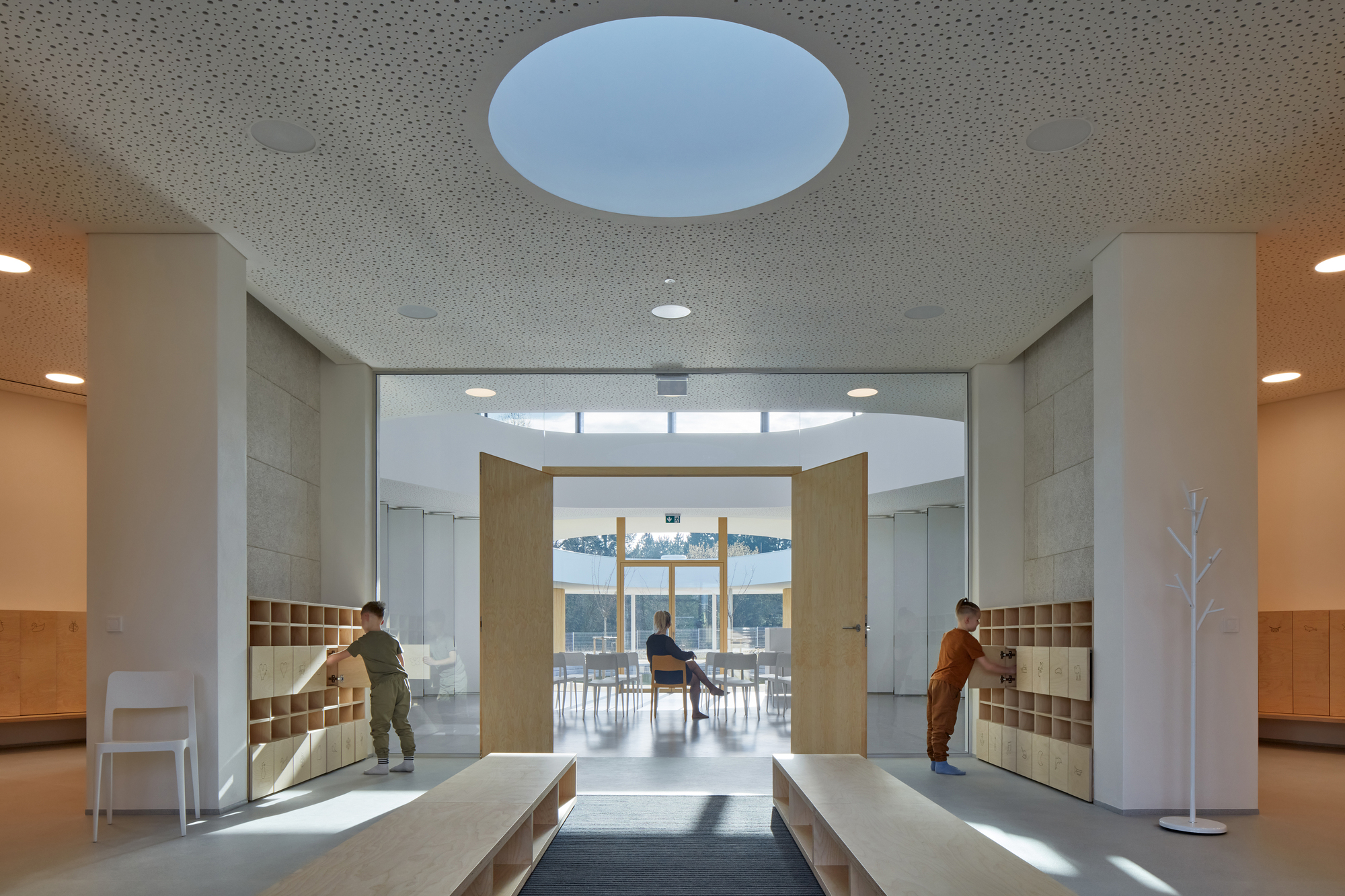 Gallery of Kindergarten GALAXIE eR Varnsdorf / RG architects studio - 20