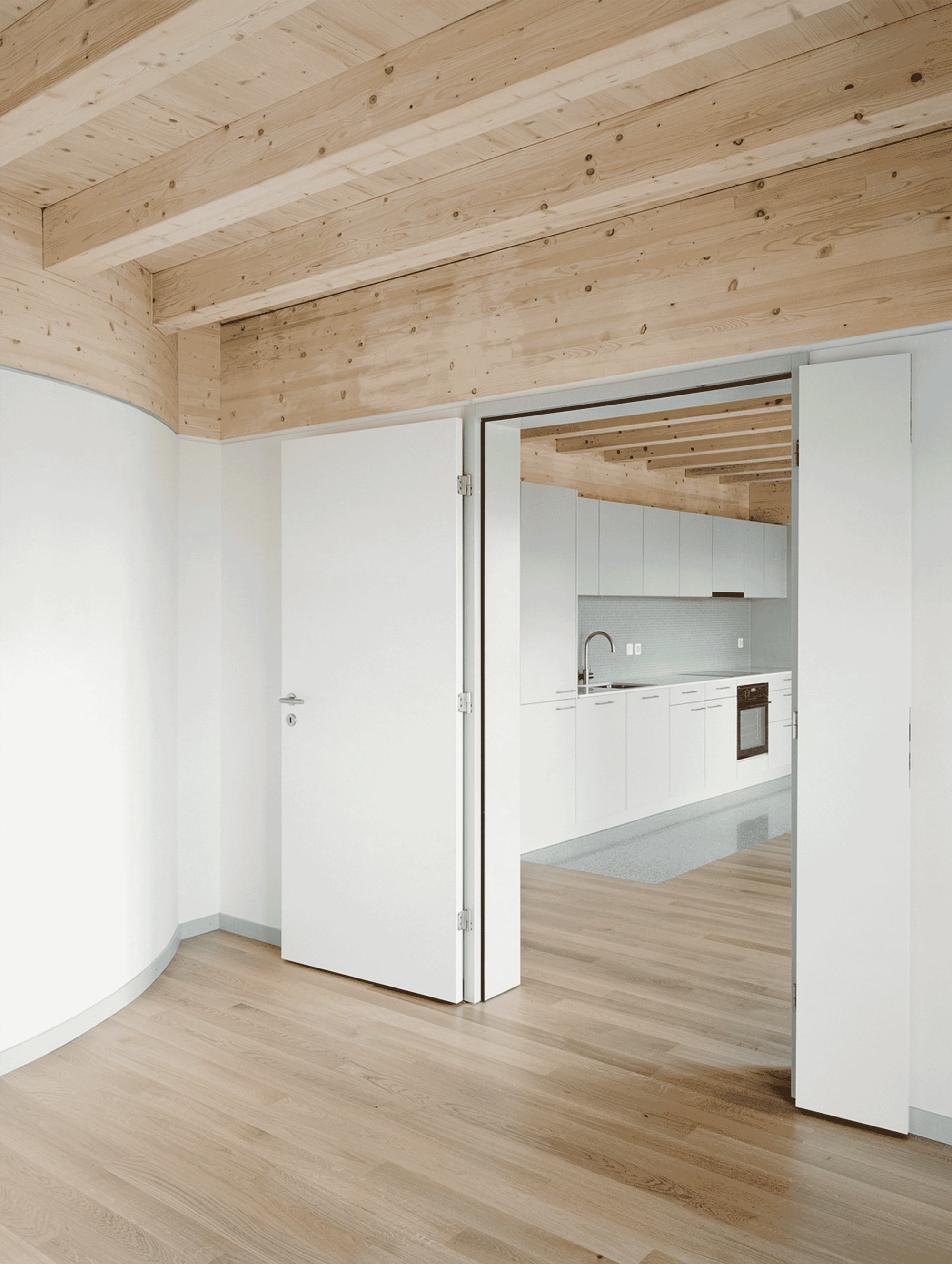 Gallery of Vertical Extension on Avenue Wendt / Lacroix Chessex - 9