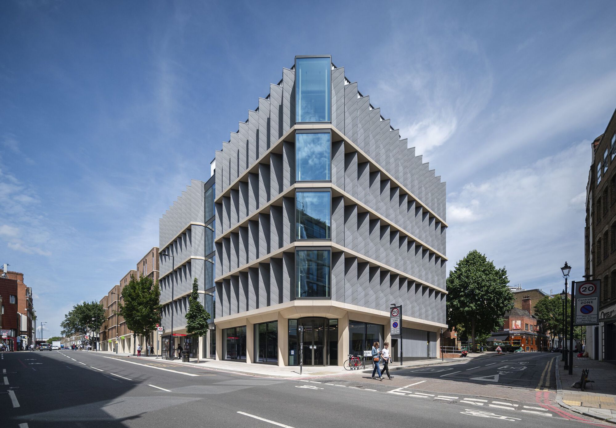 Gallery of 68-86 Farringdon Road Building / Sheppard Robson - 7