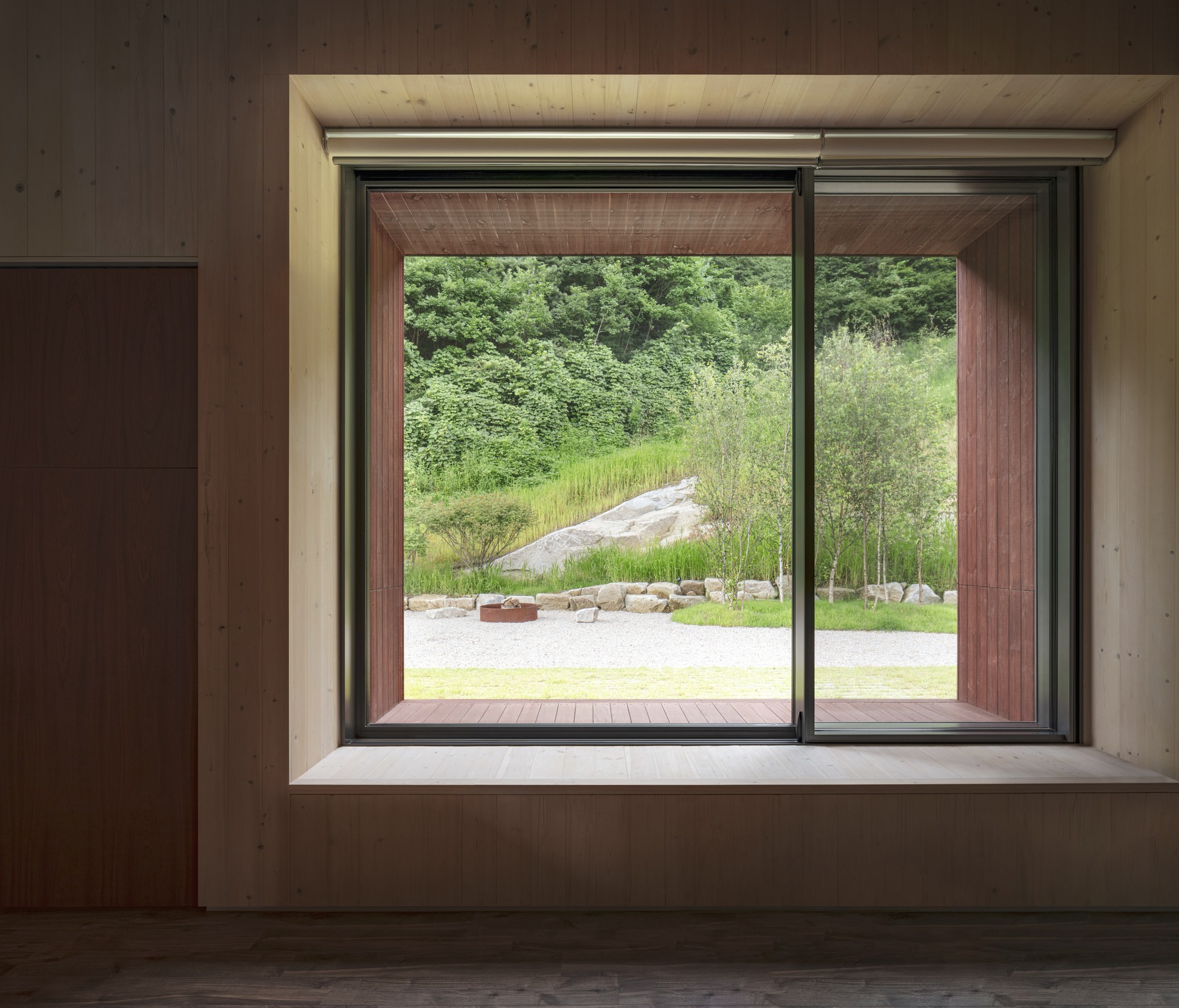 Gallery of n-retreat / one-aftr - 21