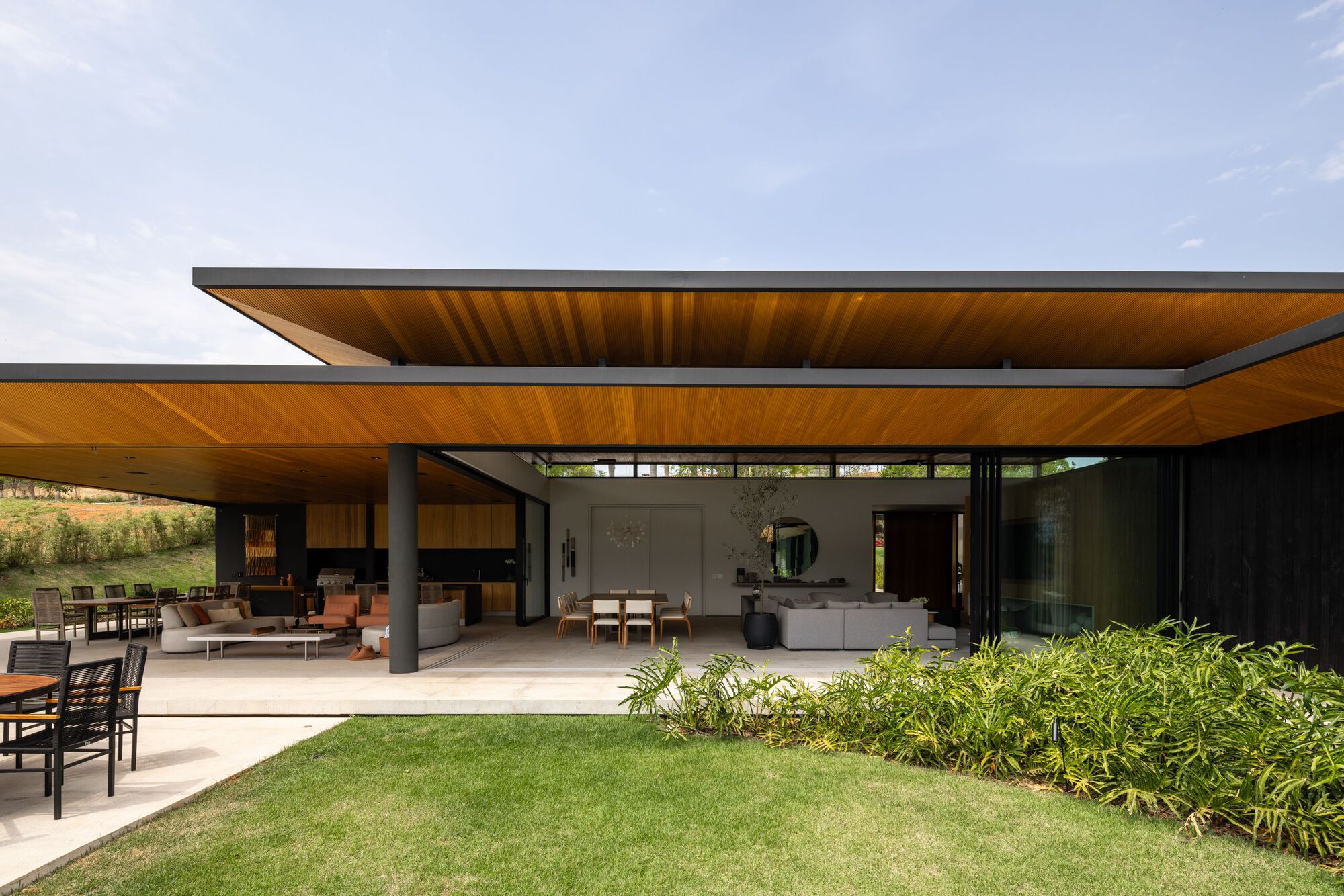 Residência D4 / Belluzzo Martinhão Arquitetos | ArchDaily Brasil