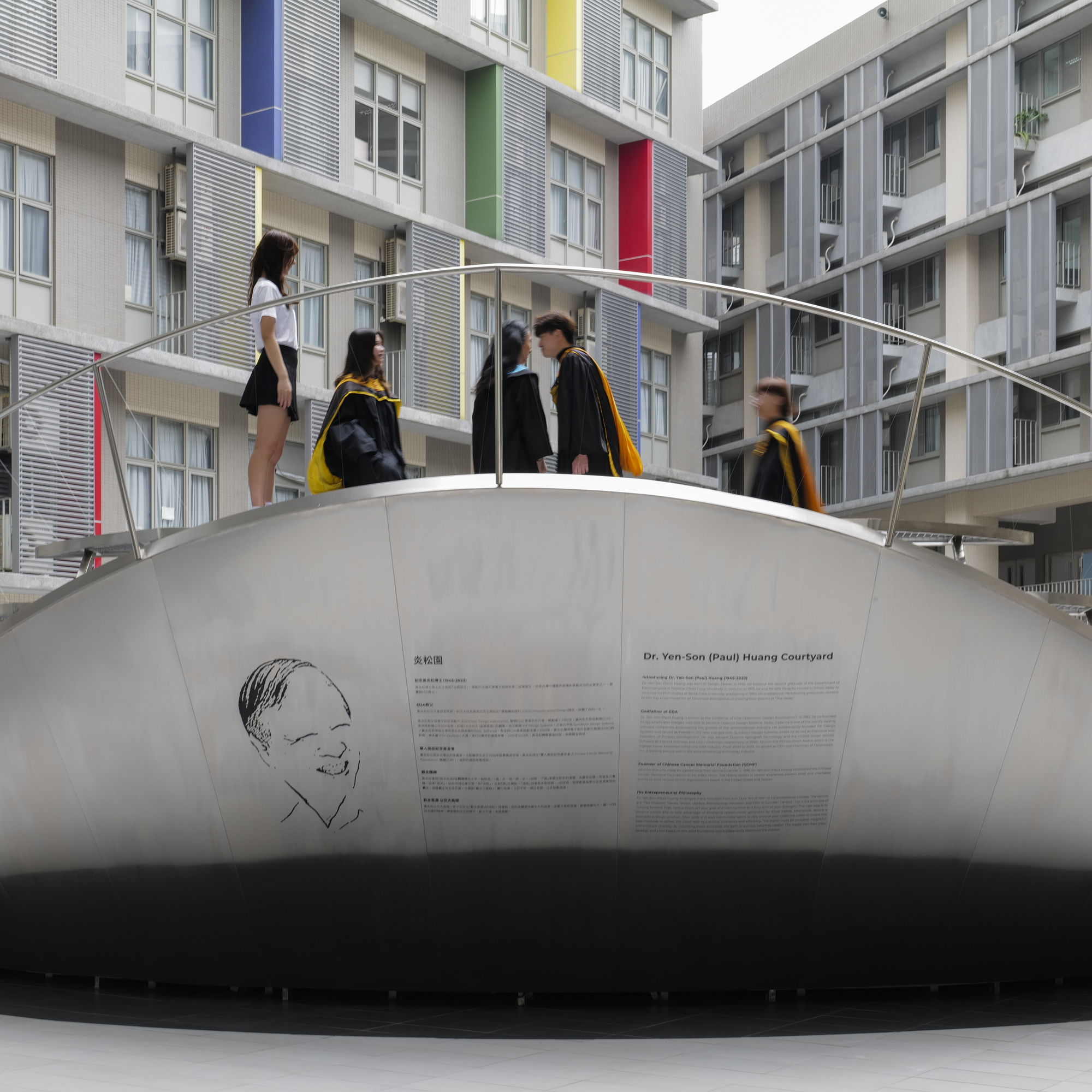 Gallery of Dr. Yen-Son Huang Courtyard / JC. Architecture & Design - 5