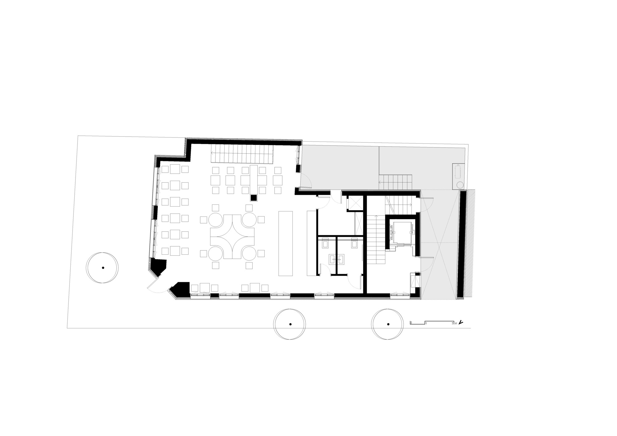 Gallery of LH Residence / STARH - 22