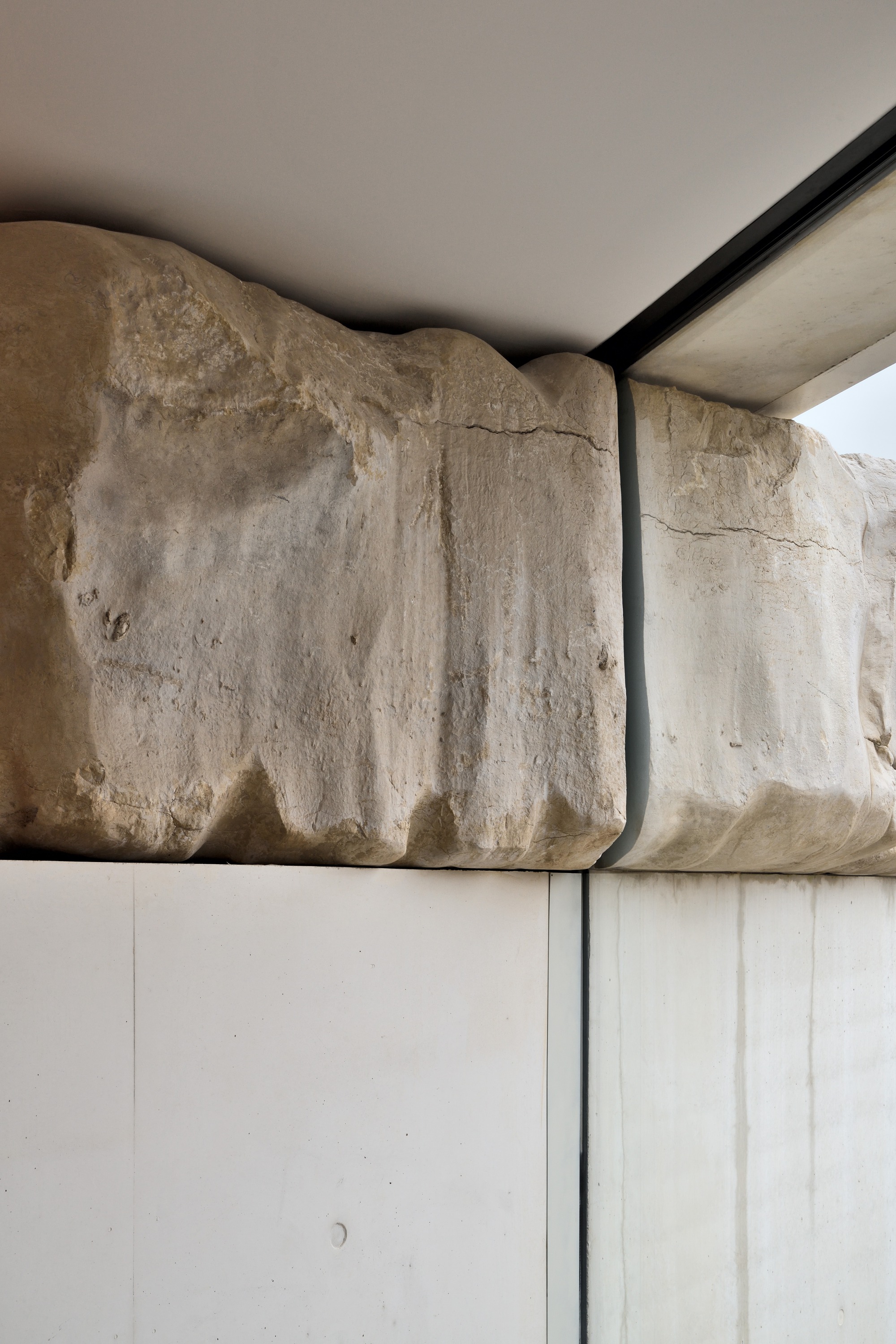 Gallery of Moos De Hill House / AUM Pierre Minassian - 16