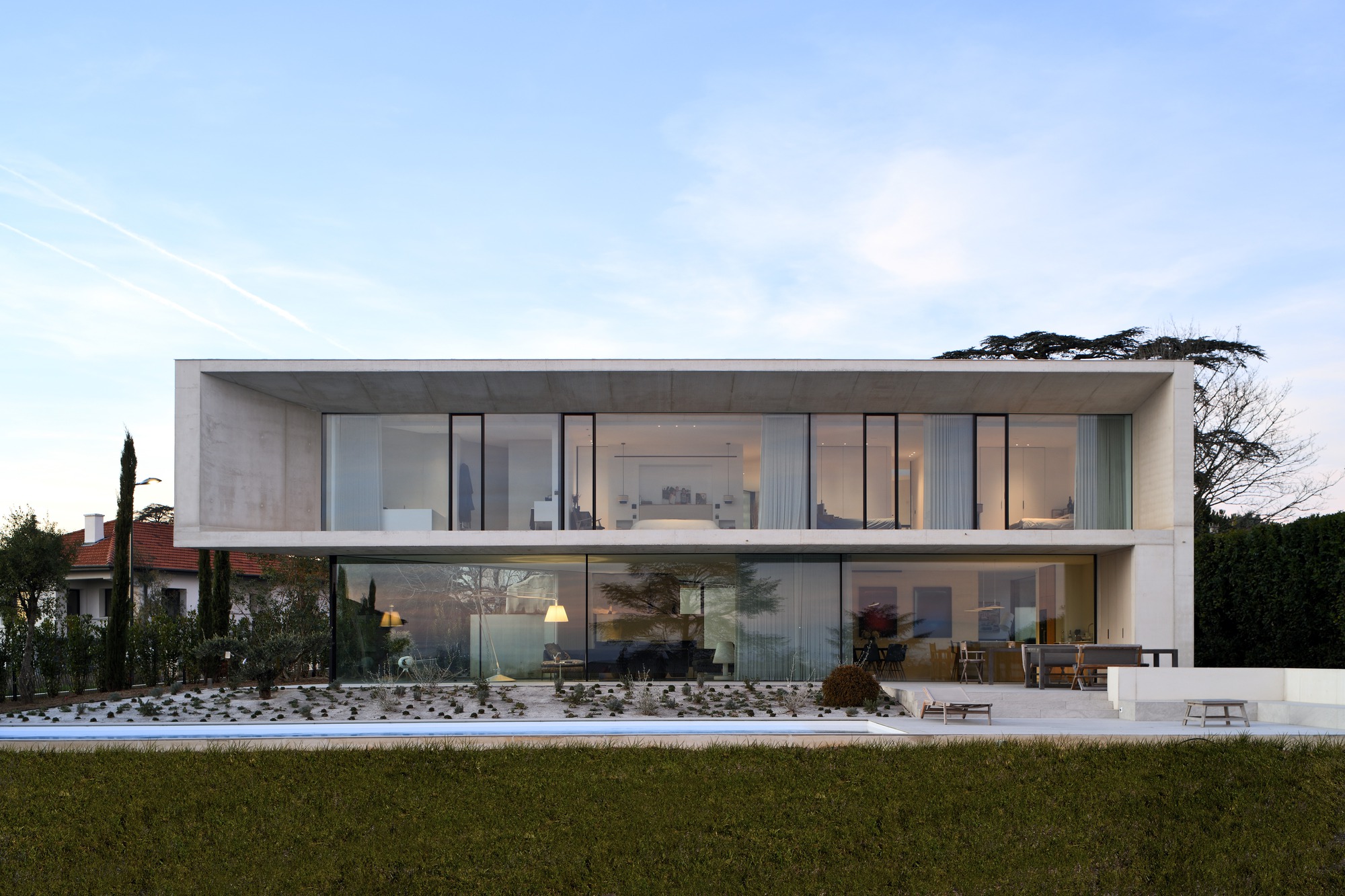 Gallery of Moos De Hill House / AUM Pierre Minassian - 3