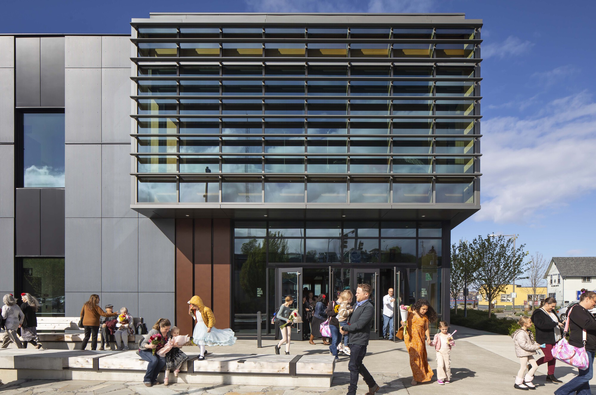 Gallery of Field Arts & Events Hall / LMN Architects - 6