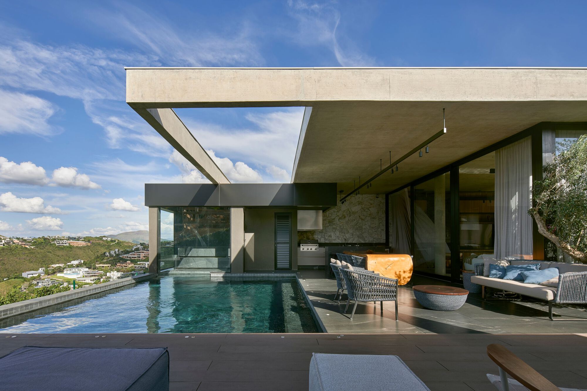 Galeria de Casa TR / Leonardo Rotsen Arquitetura - 19