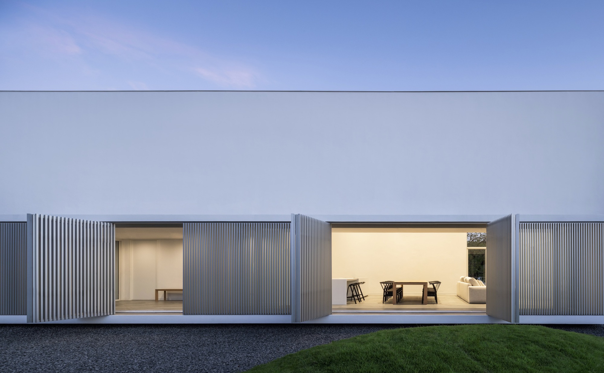Gallery of Dew House / Ayutt and Associates Design - 17