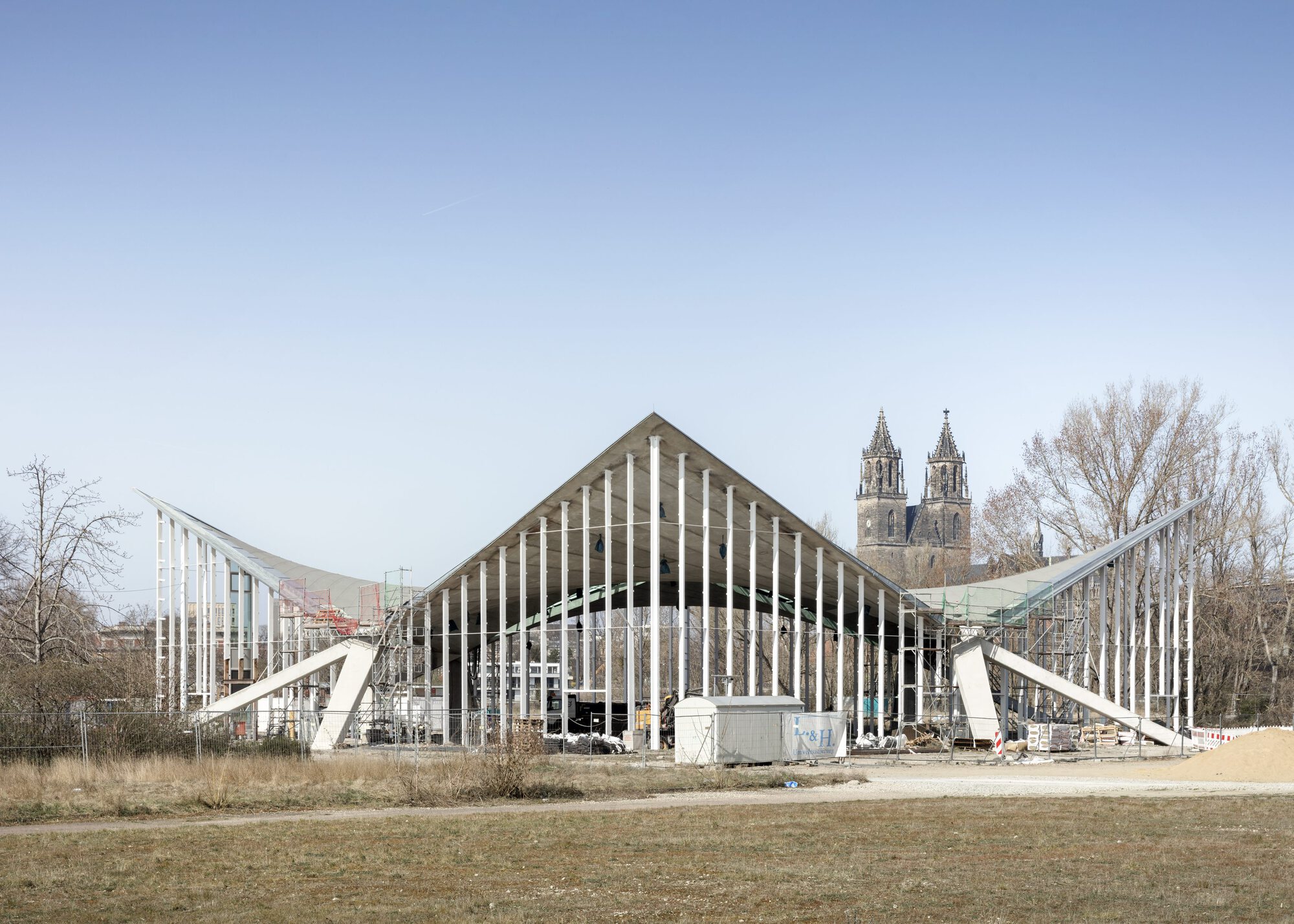 Gallery of Hyparschale Building Hall - Conversion Refurbishment and ...