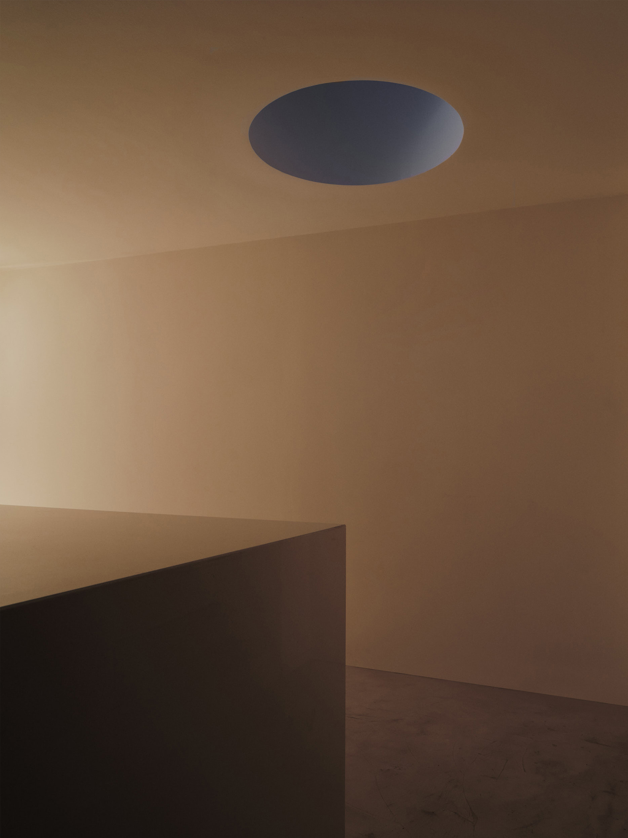 Gallery of The Crescent House / DROO Architects - 14