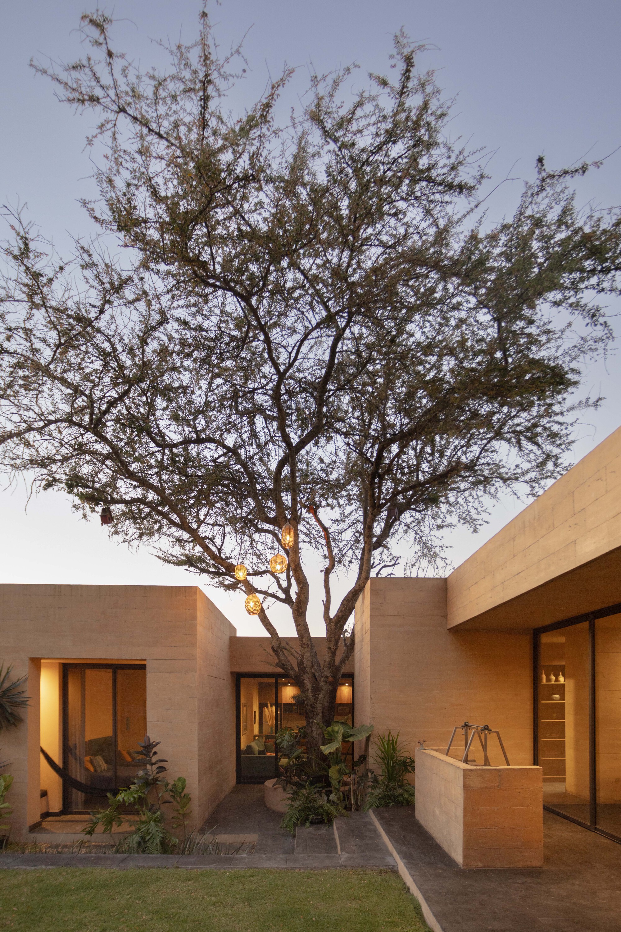 Gallery of LL House / RA! - 8