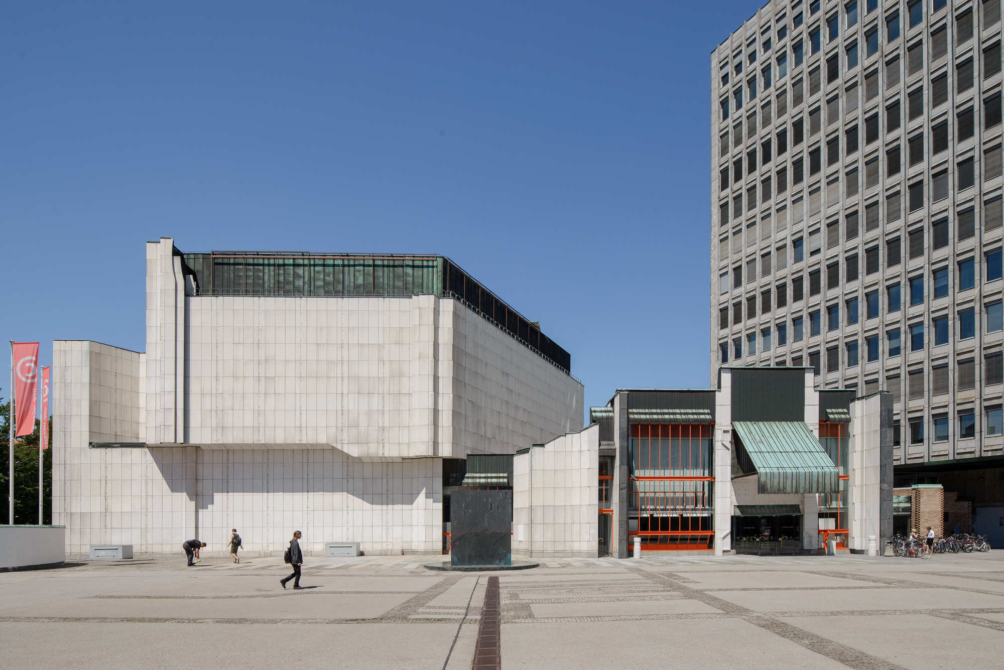 Gallery of AD Classics: Republic Square / Edvard Ravnikar - 16