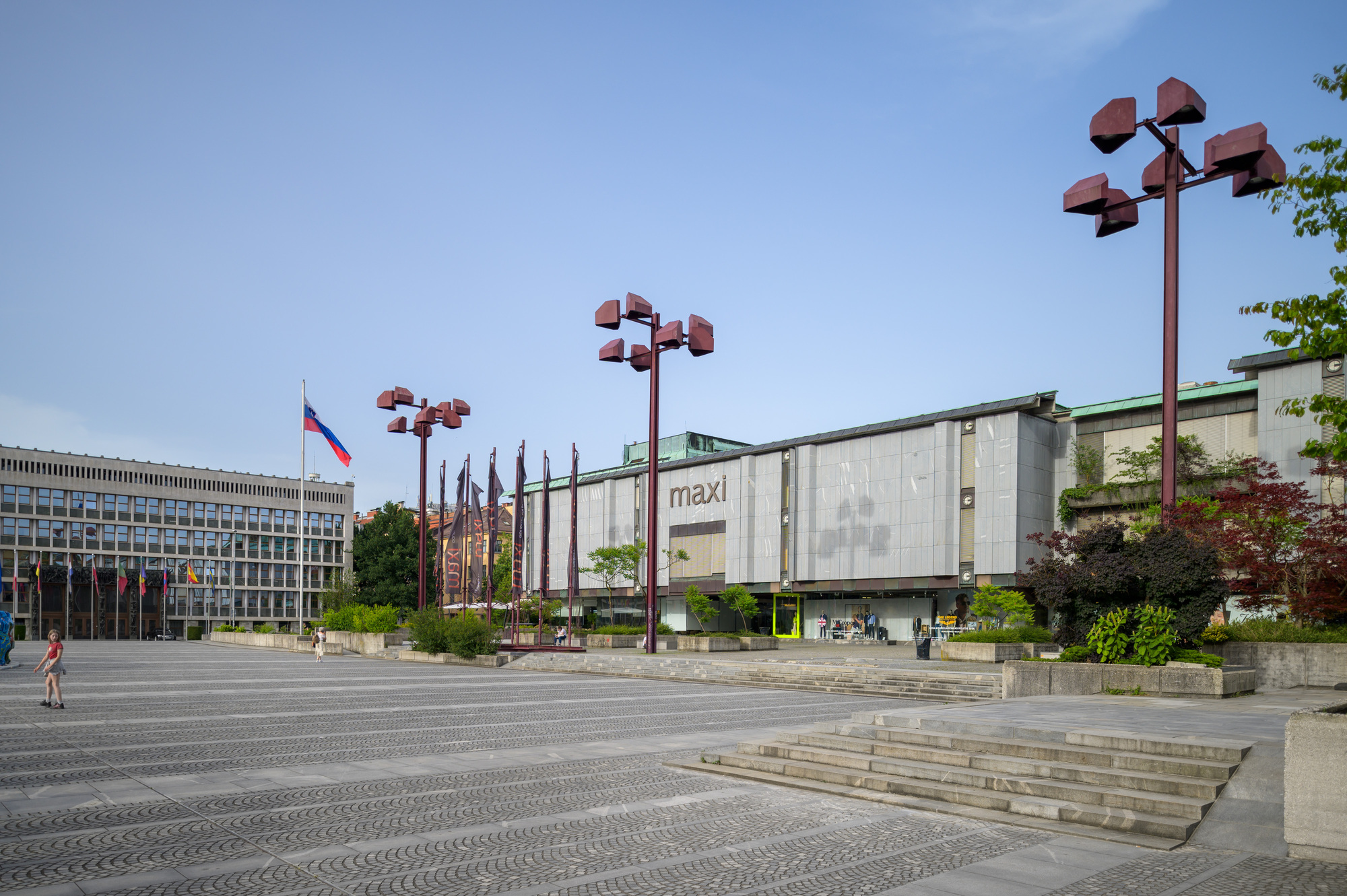 Gallery of AD Classics: Republic Square / Edvard Ravnikar - 12