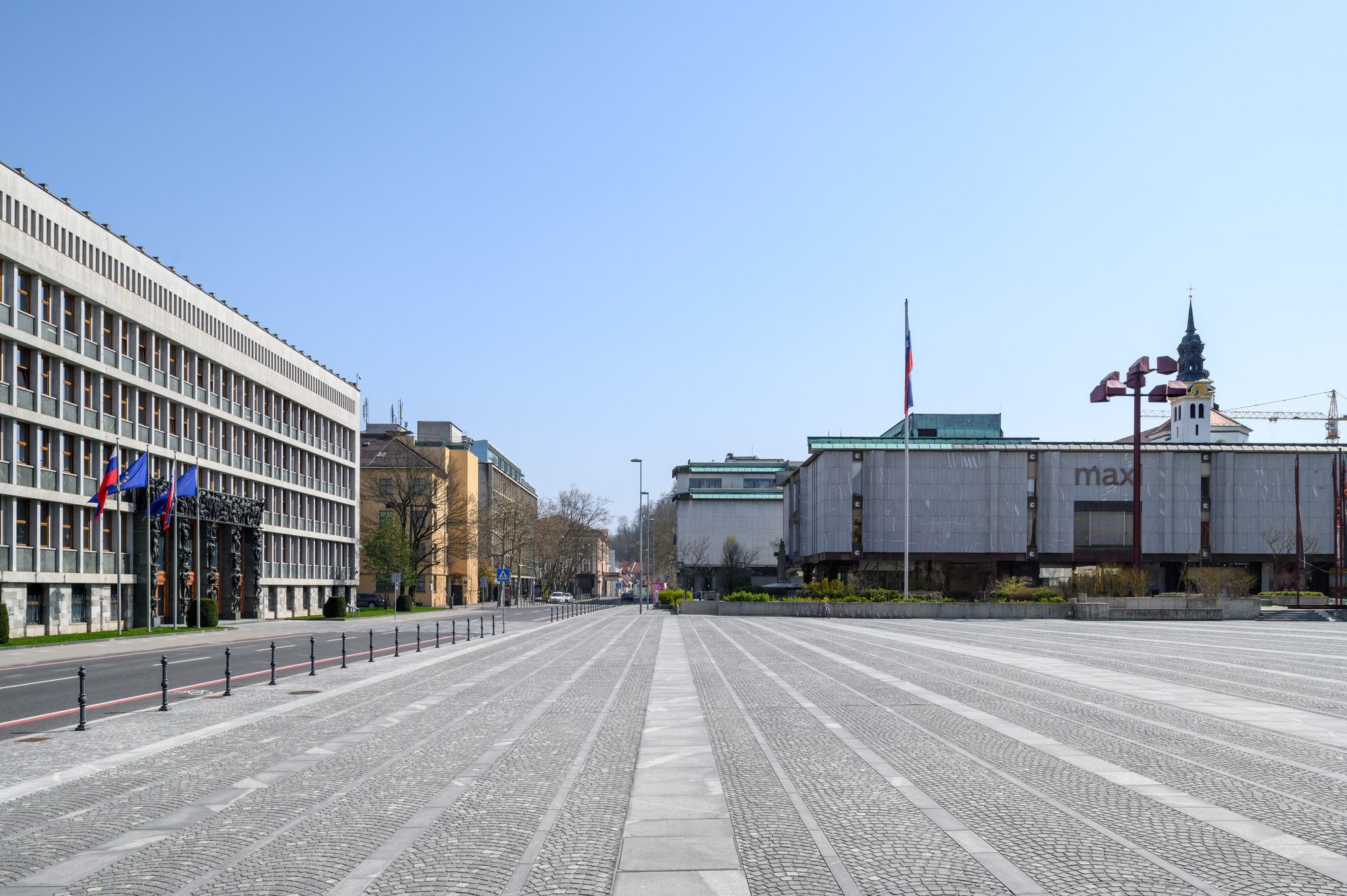 Gallery of AD Classics: Republic Square / Edvard Ravnikar - 11