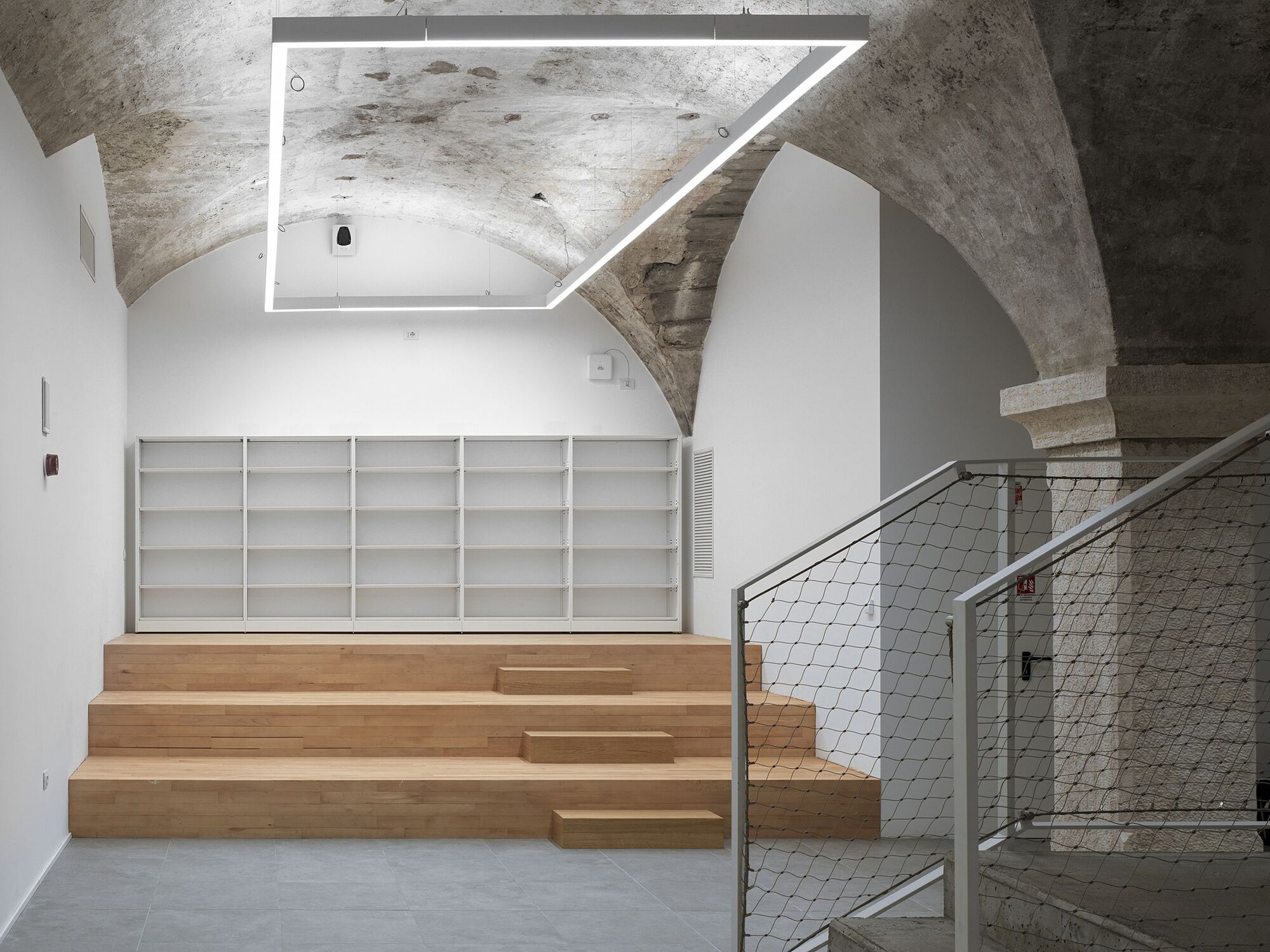 Gallery of Intermunicipal Library Alberto De Eccher dall'Eco / DAP ...