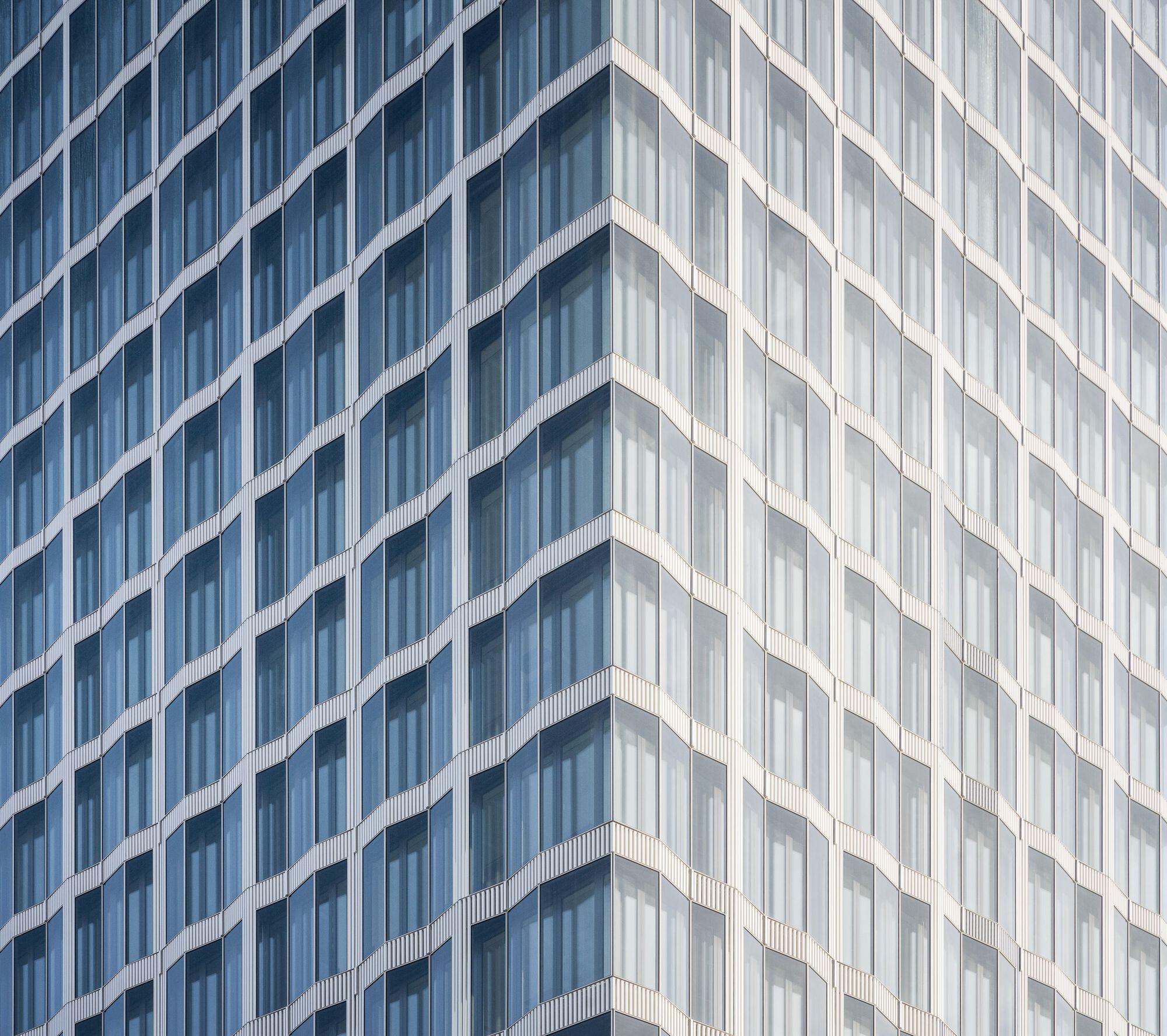 Gallery of High-Rise Building on Europaplatz / allmannwappner - 18