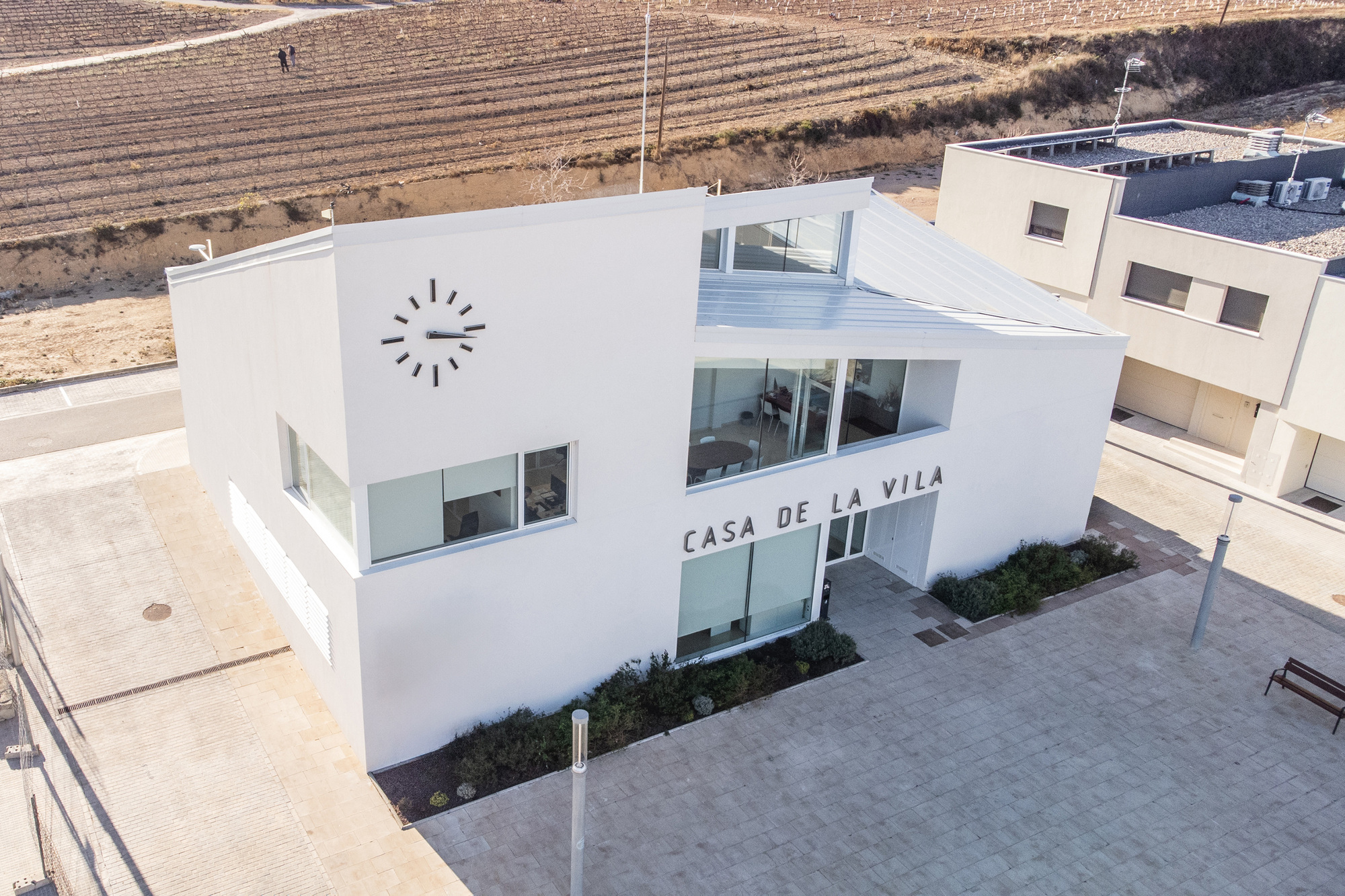 Galería de Ayuntamiento Castellví de la Marca / Santamaria Arquitectes - 13