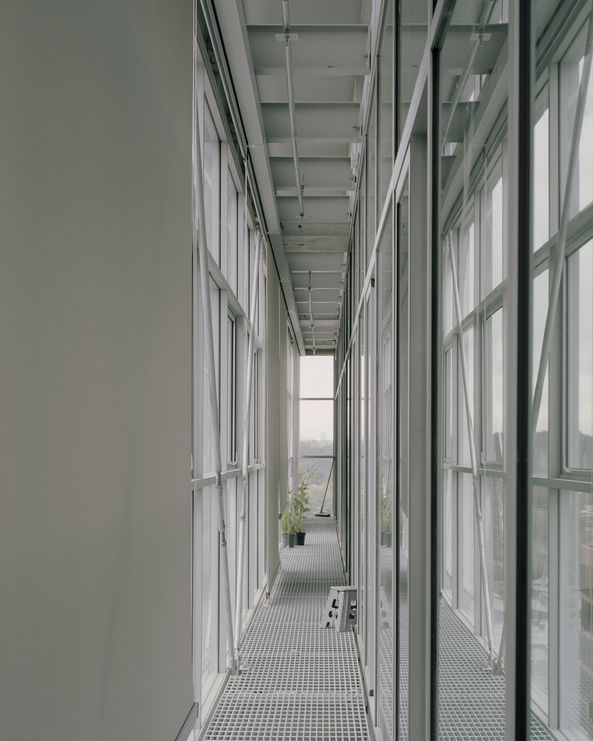 Gallery of 116 Rokeby Building / Carr - 13