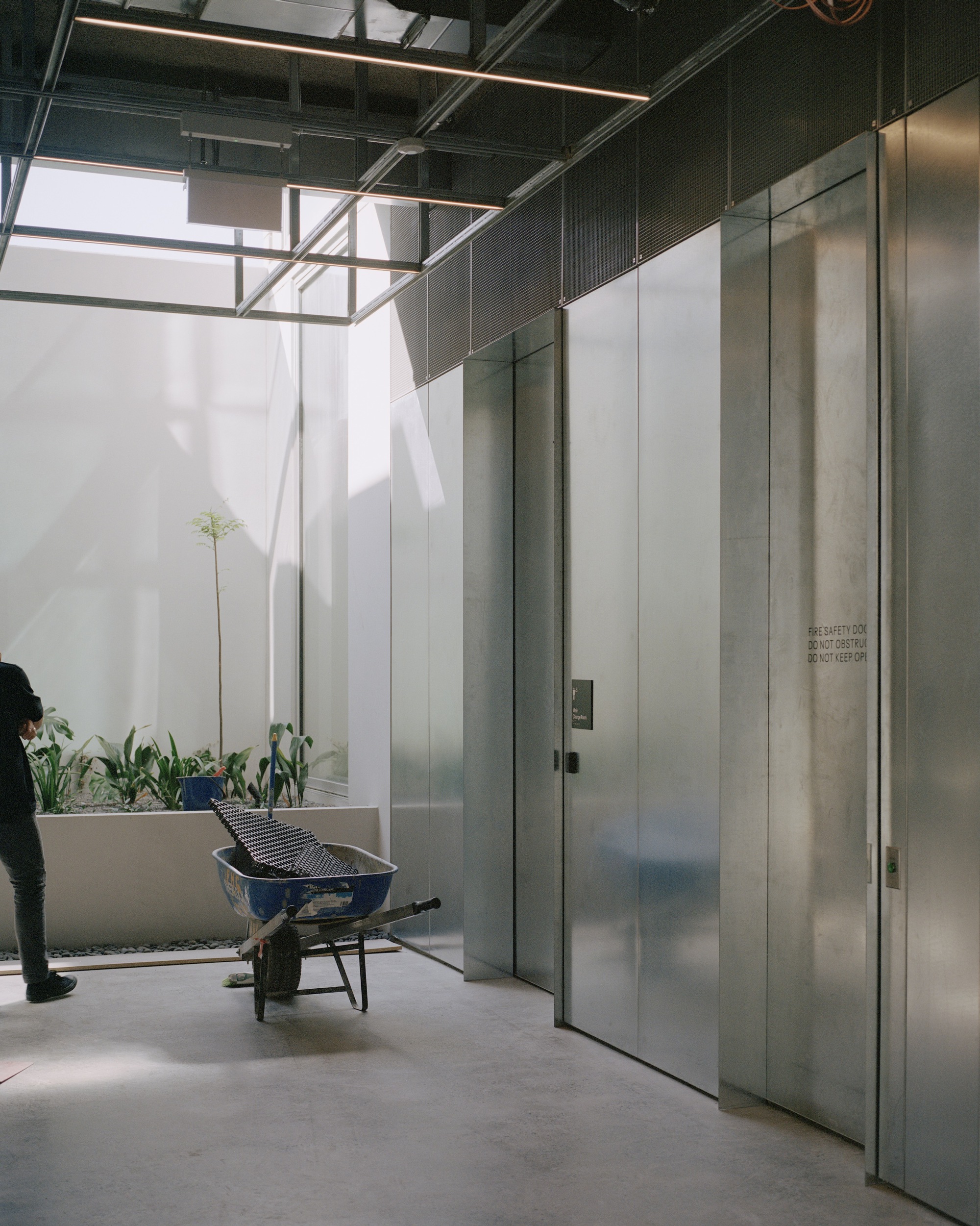 Gallery of 116 Rokeby Building / Carr - 18