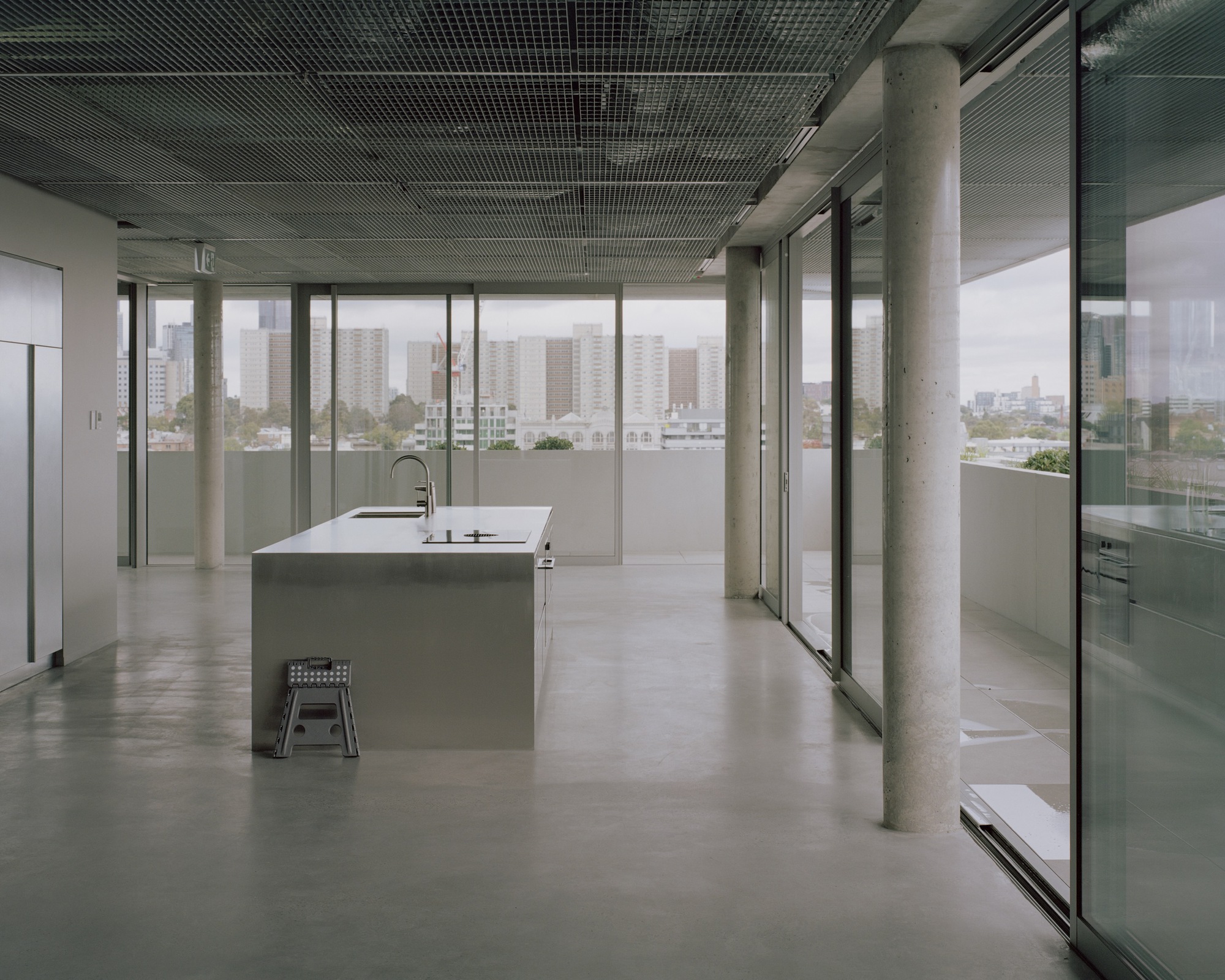 Gallery of 116 Rokeby Building / Carr - 4