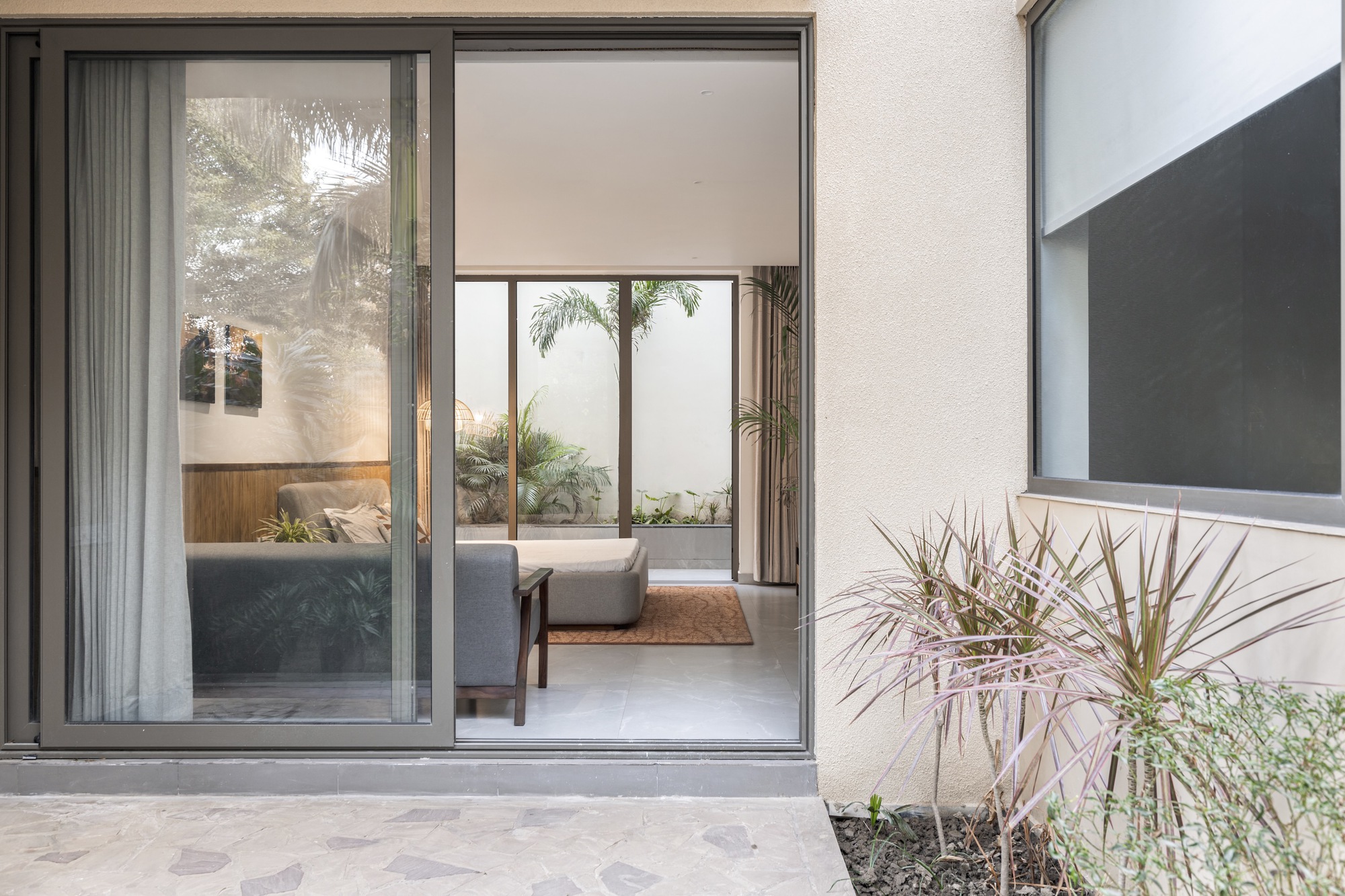 Gallery of Vault House / Sifti Design Studio - 11