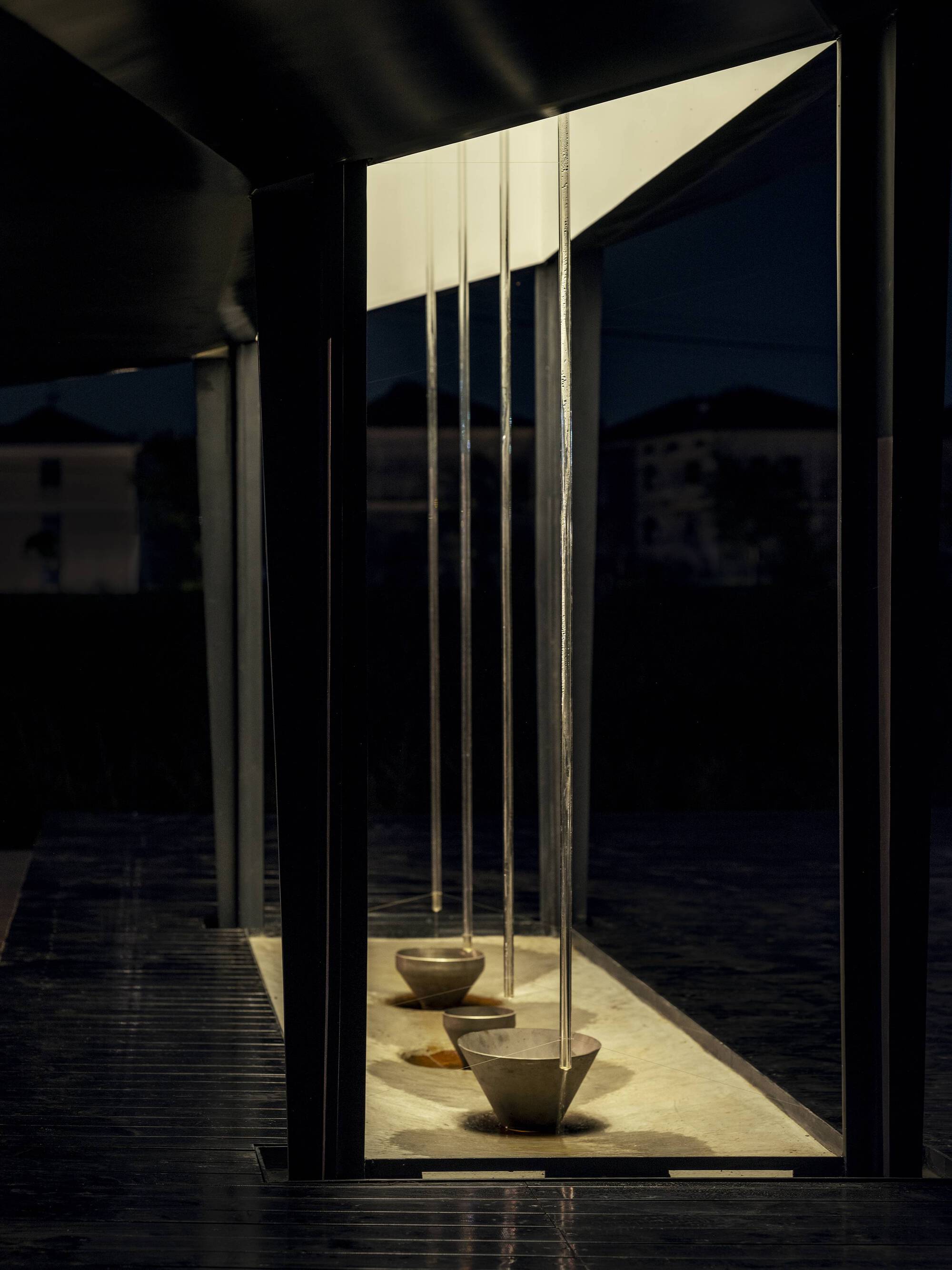 Gallery of Listening-to-the-rain Stop / SWOOP STUDIO - 19