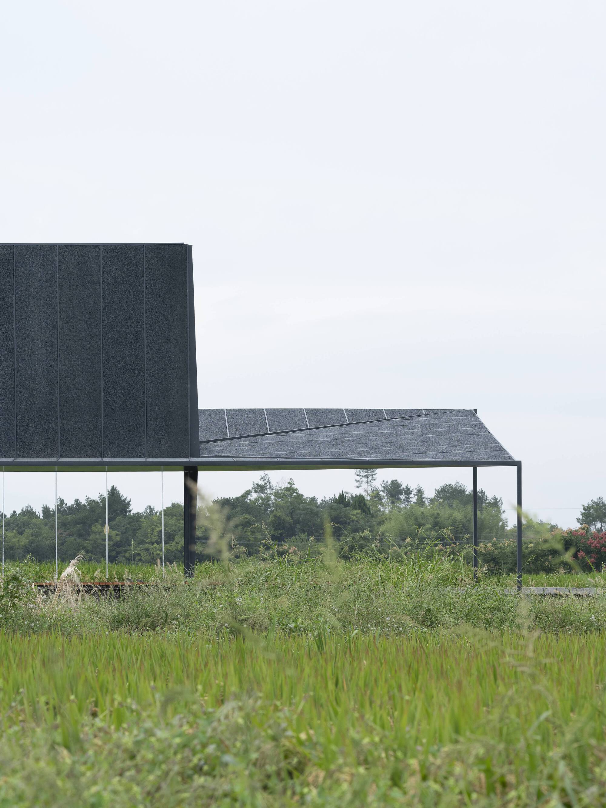 Gallery of Listening-to-the-rain Stop / SWOOP STUDIO - 21